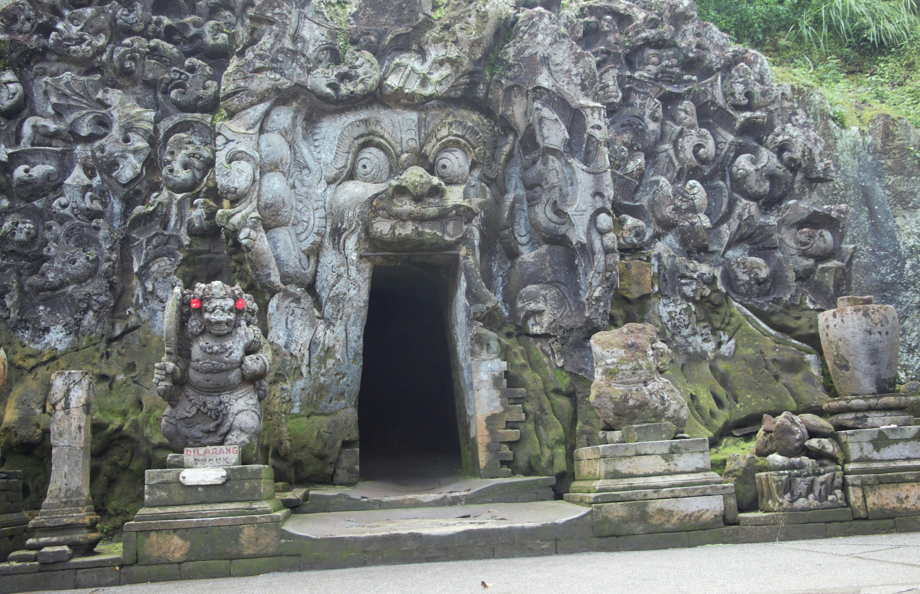Goa Gajah Wallpapers - Top Free Goa Gajah Backgrounds - WallpaperAccess