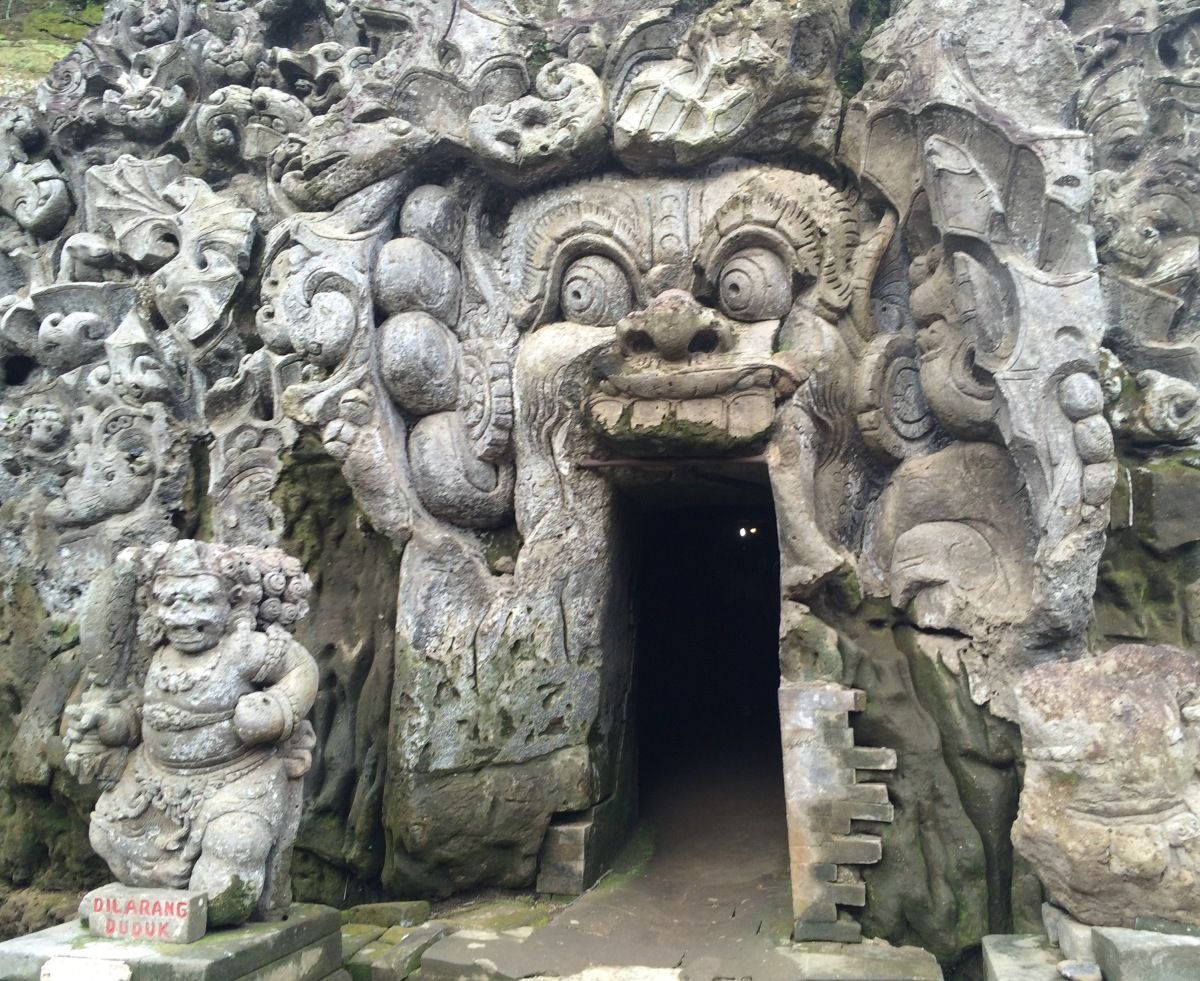 Goa Gajah Wallpapers - Top Free Goa Gajah Backgrounds - WallpaperAccess