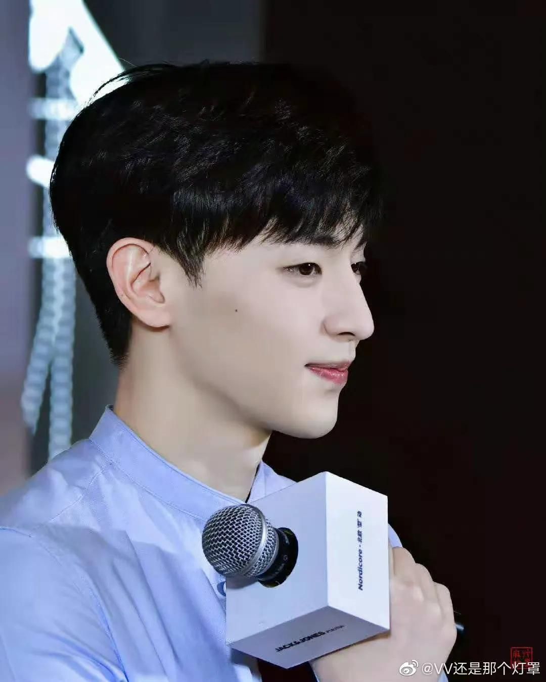 Deng Lun Wallpapers - Top Free Deng Lun Backgrounds - WallpaperAccess