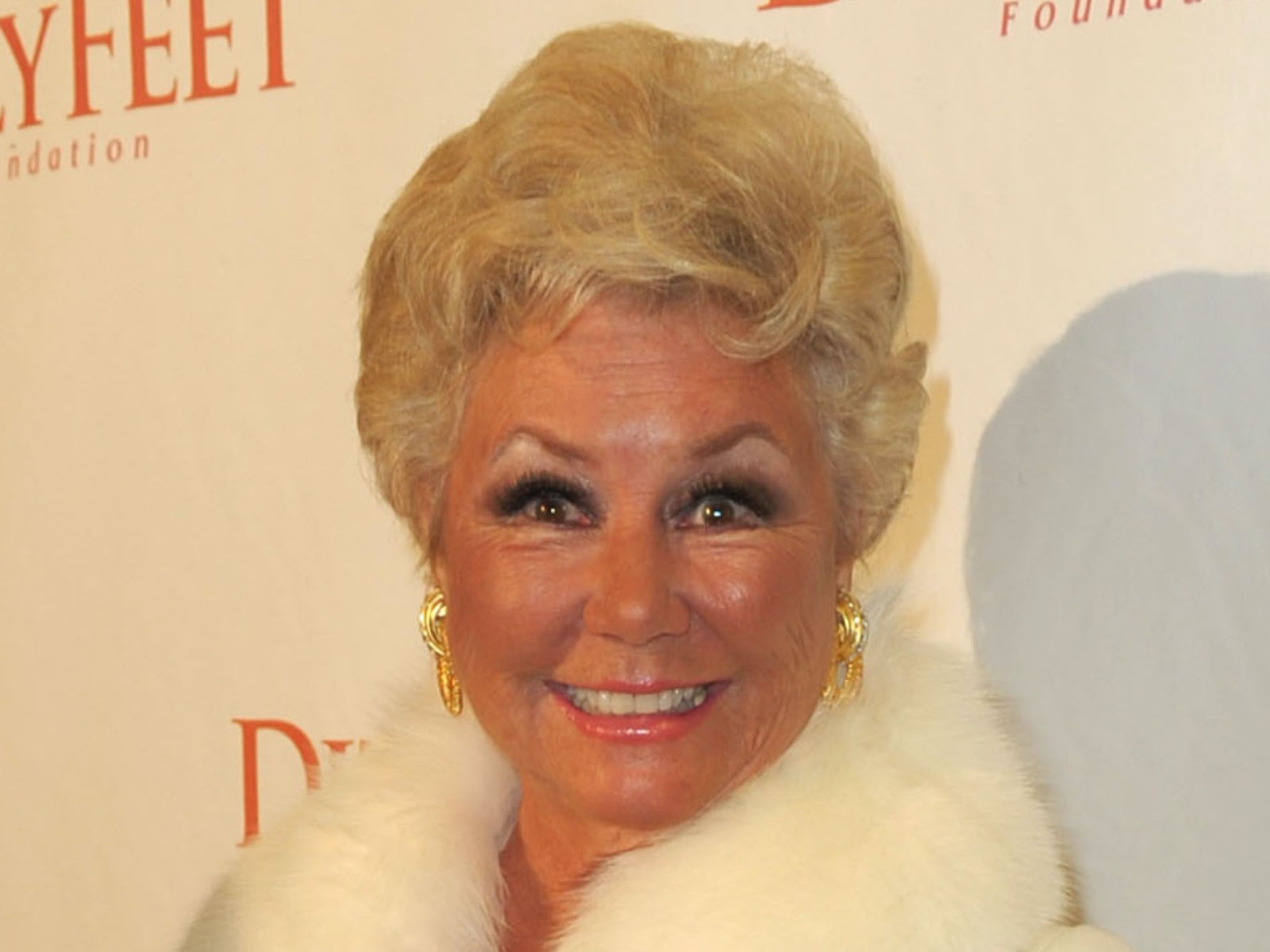 Mitzi Gaynor Wallpapers - Top Free Mitzi Gaynor Backgrounds - WallpaperAccess