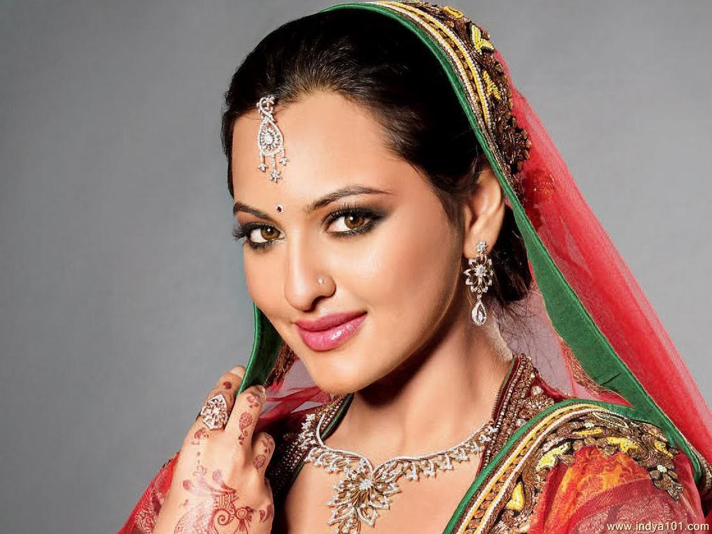 Sonakshi Sinha HD Wallpapers - Top Free Sonakshi Sinha HD Backgrounds ...