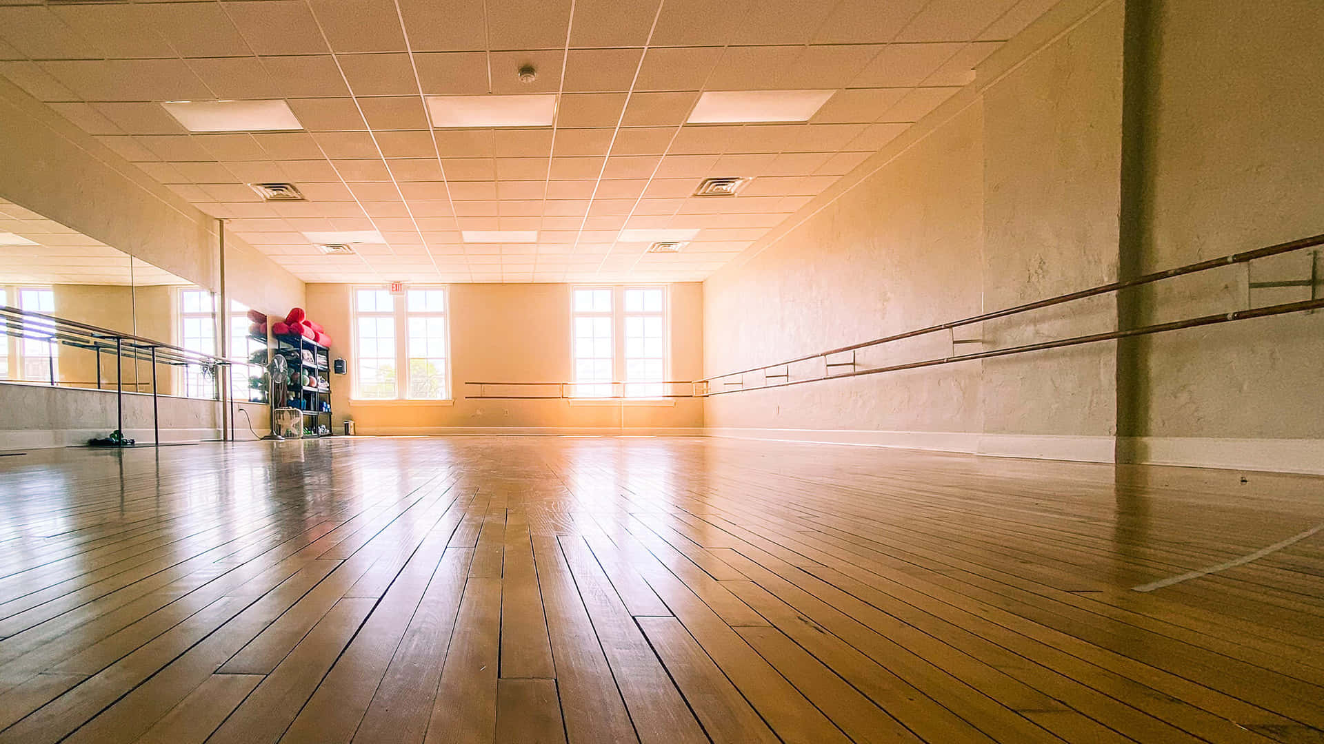Room Dance Wallpapers - Top Free Room Dance Backgrounds - WallpaperAccess