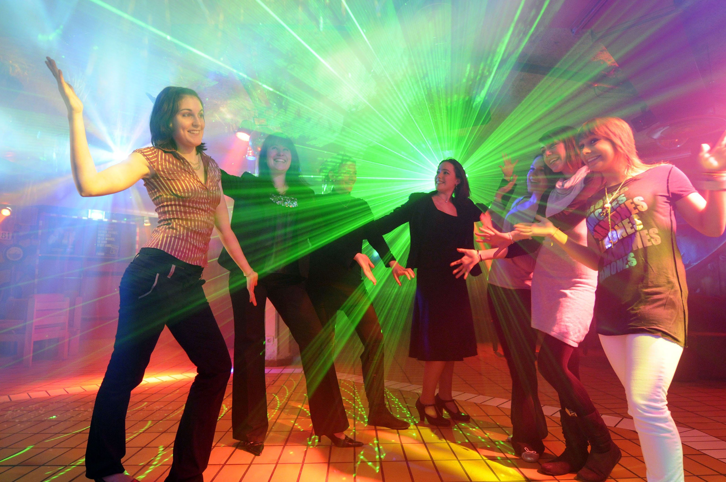 Room Dance Wallpapers - Top Free Room Dance Backgrounds - WallpaperAccess