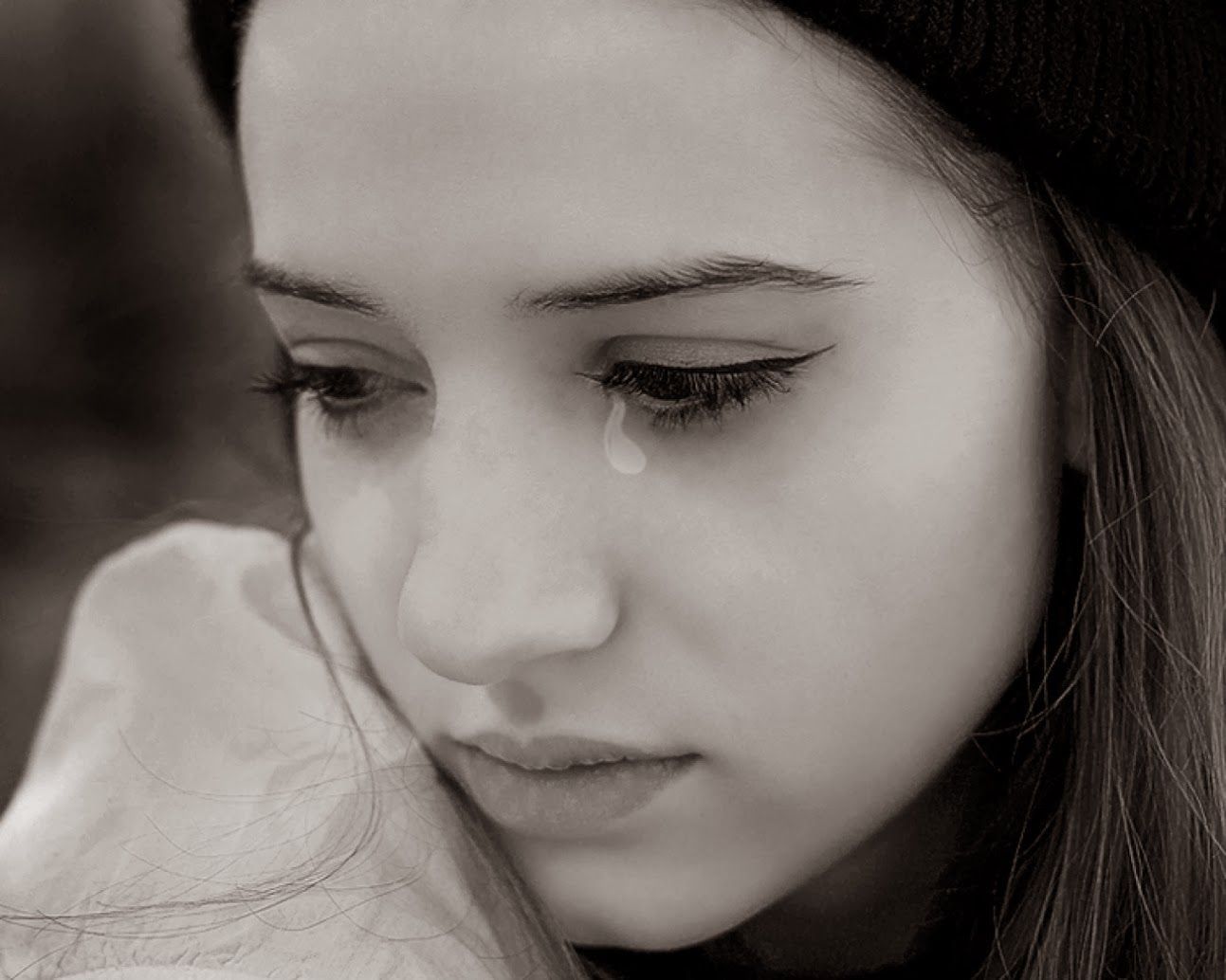 Crying Woman Wallpapers - Top Free Crying Woman Backgrounds ...