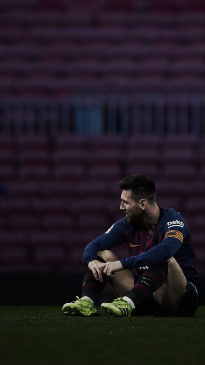 Messi Sad Wallpapers - Top Free Messi Sad Backgrounds - WallpaperAccess