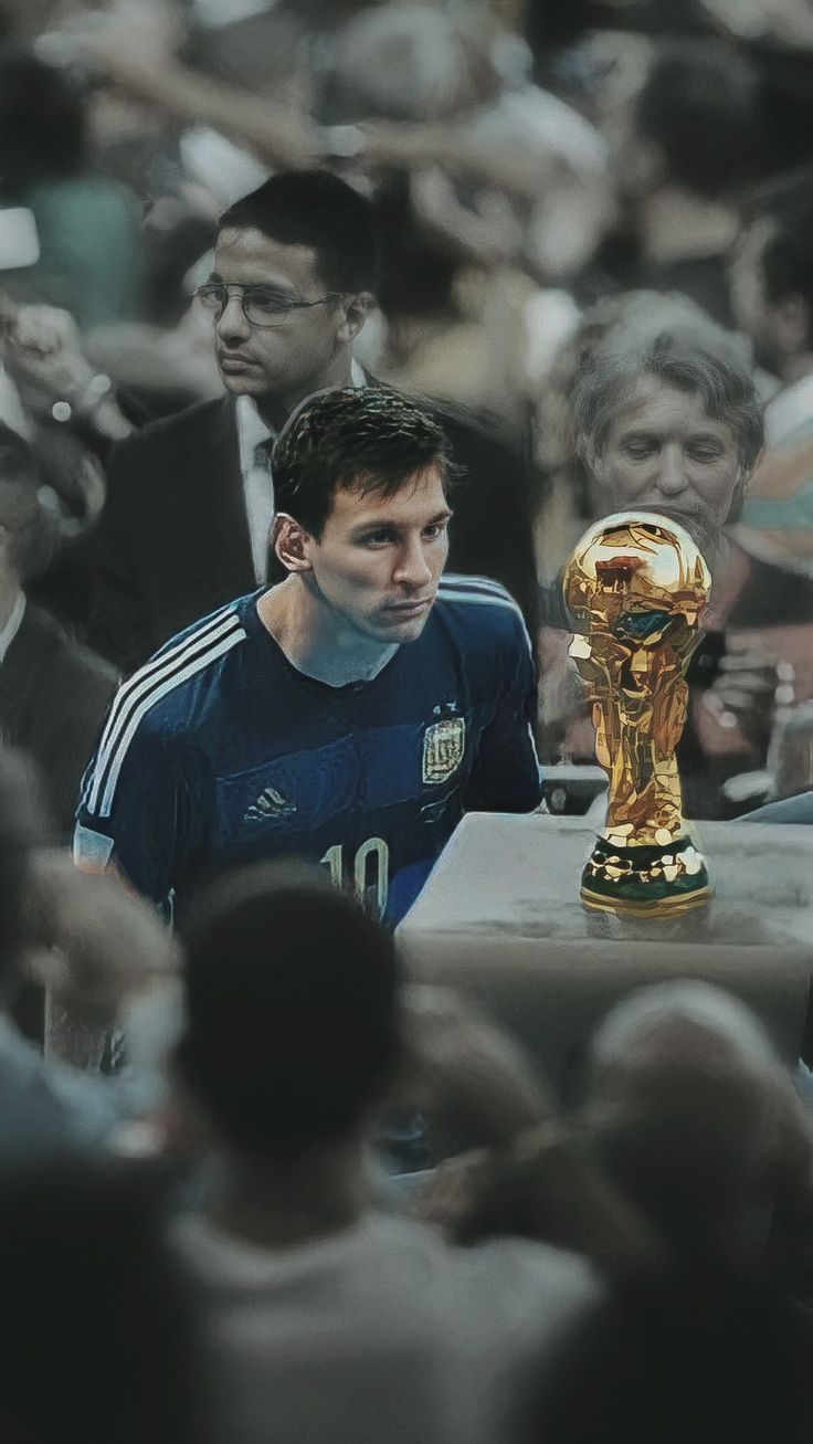 Messi Sad Wallpapers - Top Free Messi Sad Backgrounds - WallpaperAccess