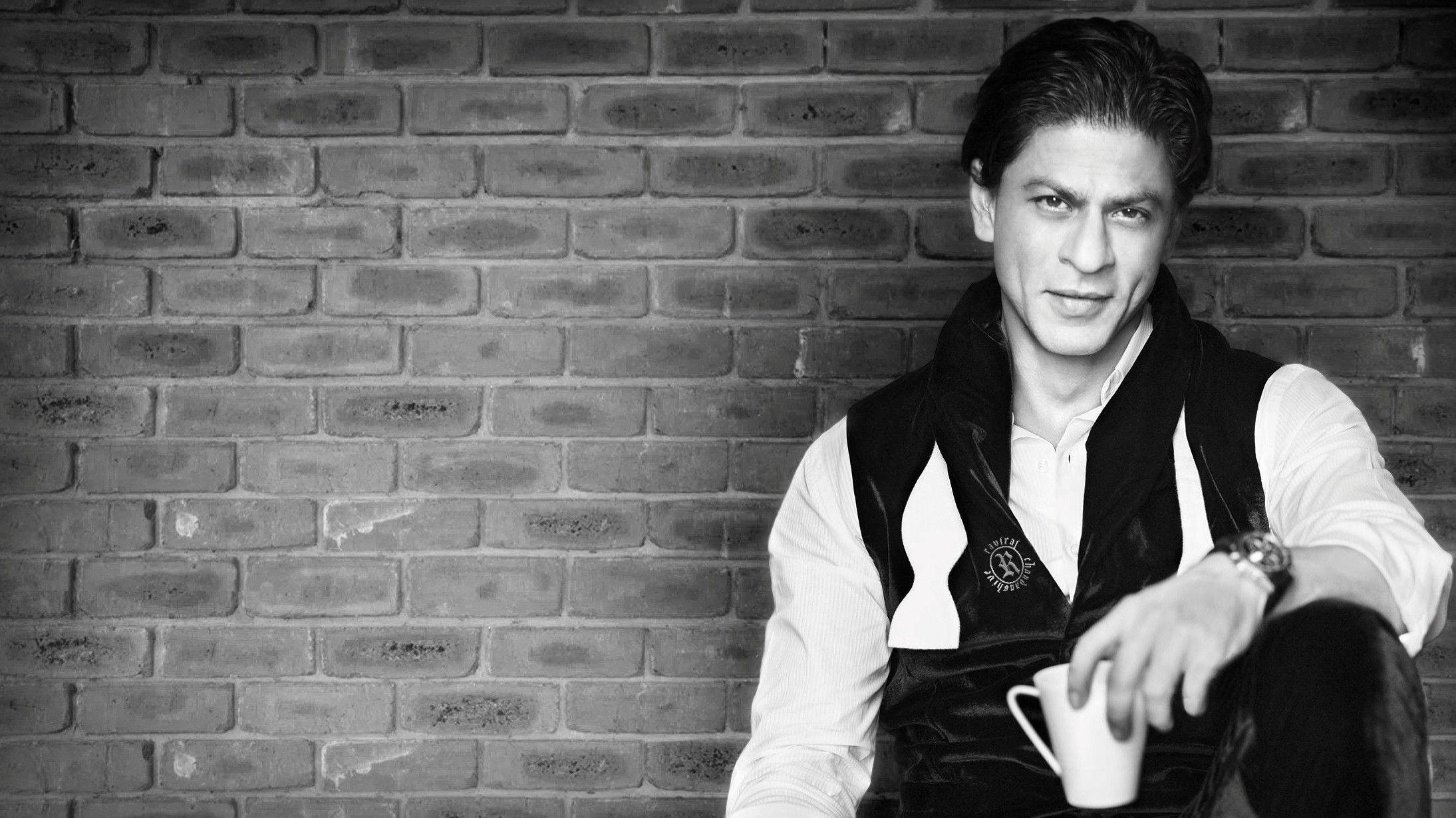 Shah Rukh Khan Wallpapers - Top Free Shah Rukh Khan Backgrounds ...