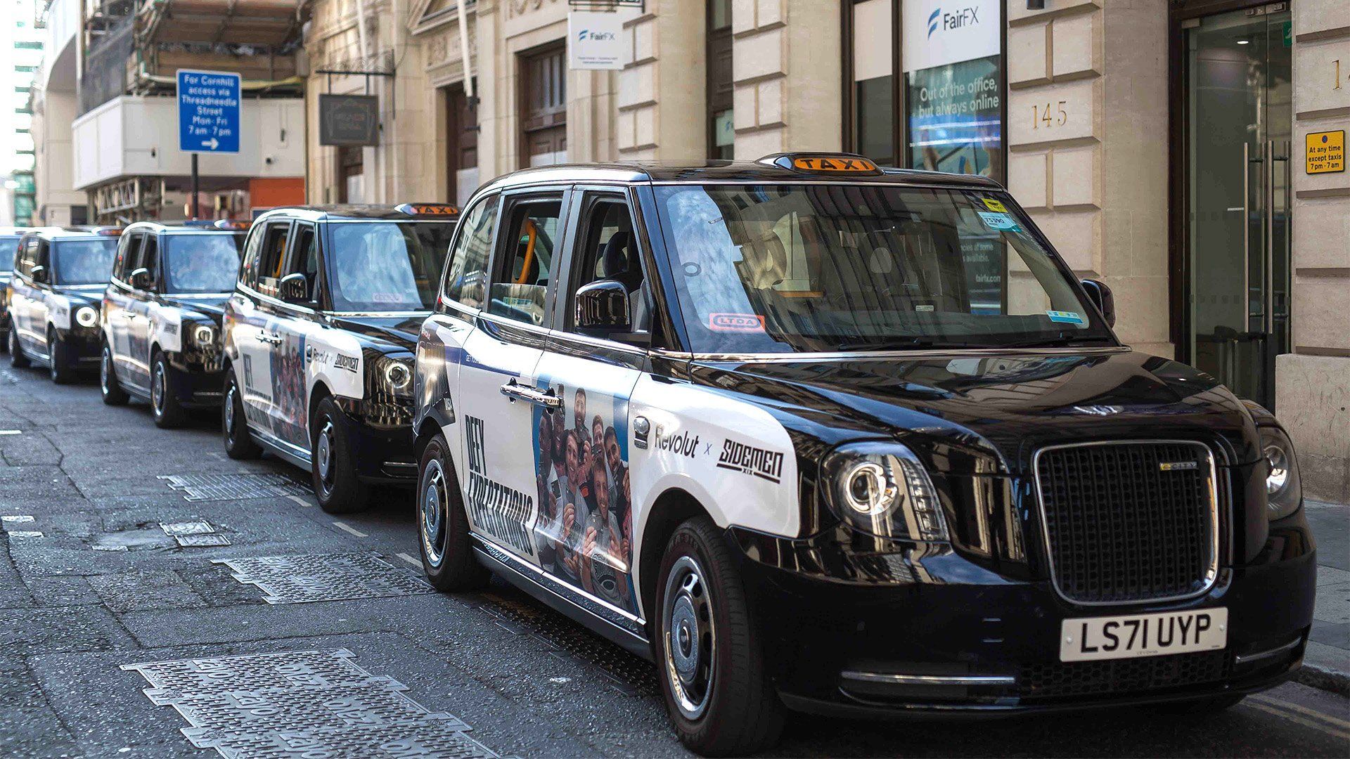 London Taxi Wallpapers - Top Free London Taxi Backgrounds - WallpaperAccess