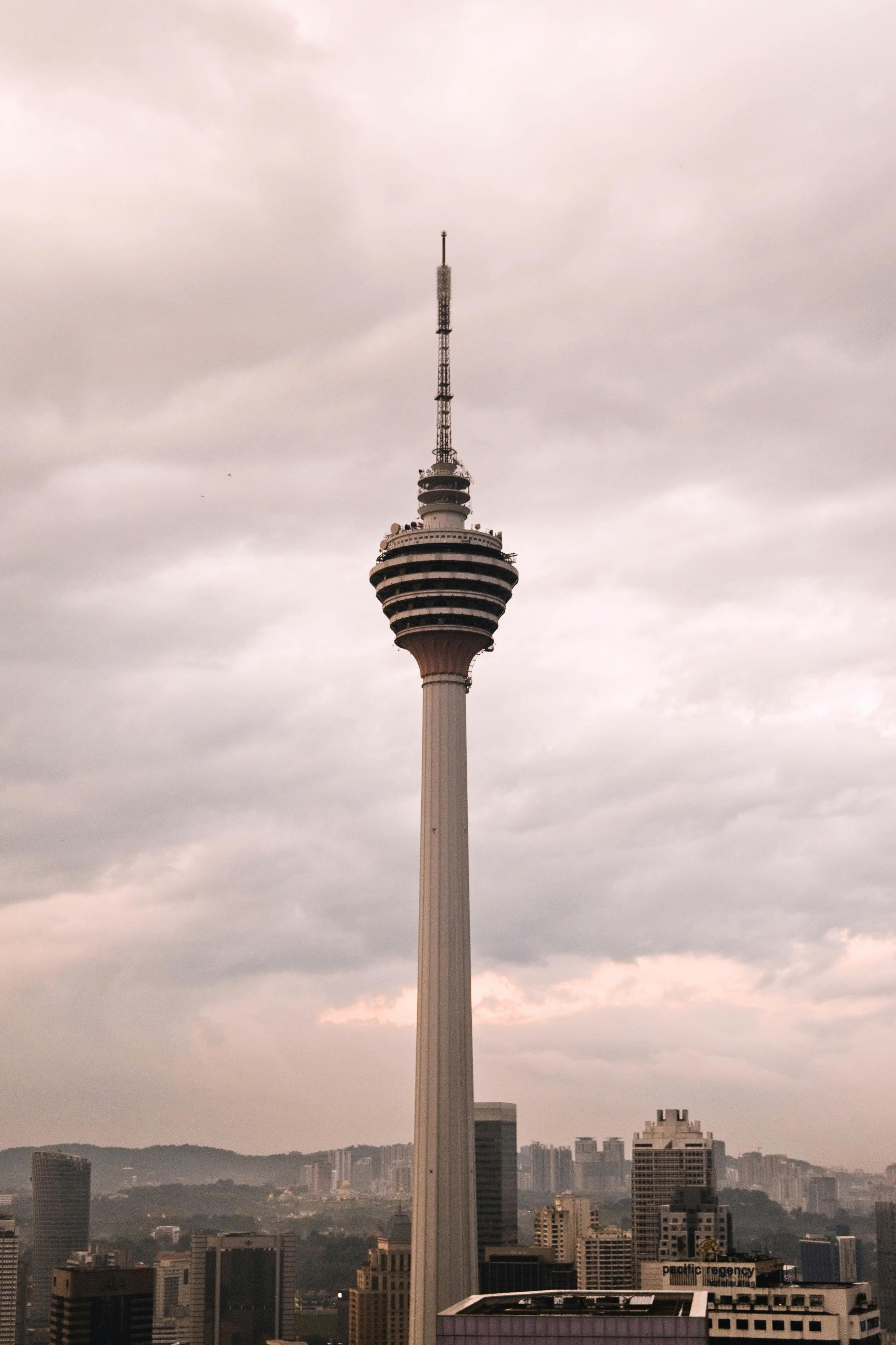 KL Tower Wallpapers - Top Free KL Tower Backgrounds - WallpaperAccess