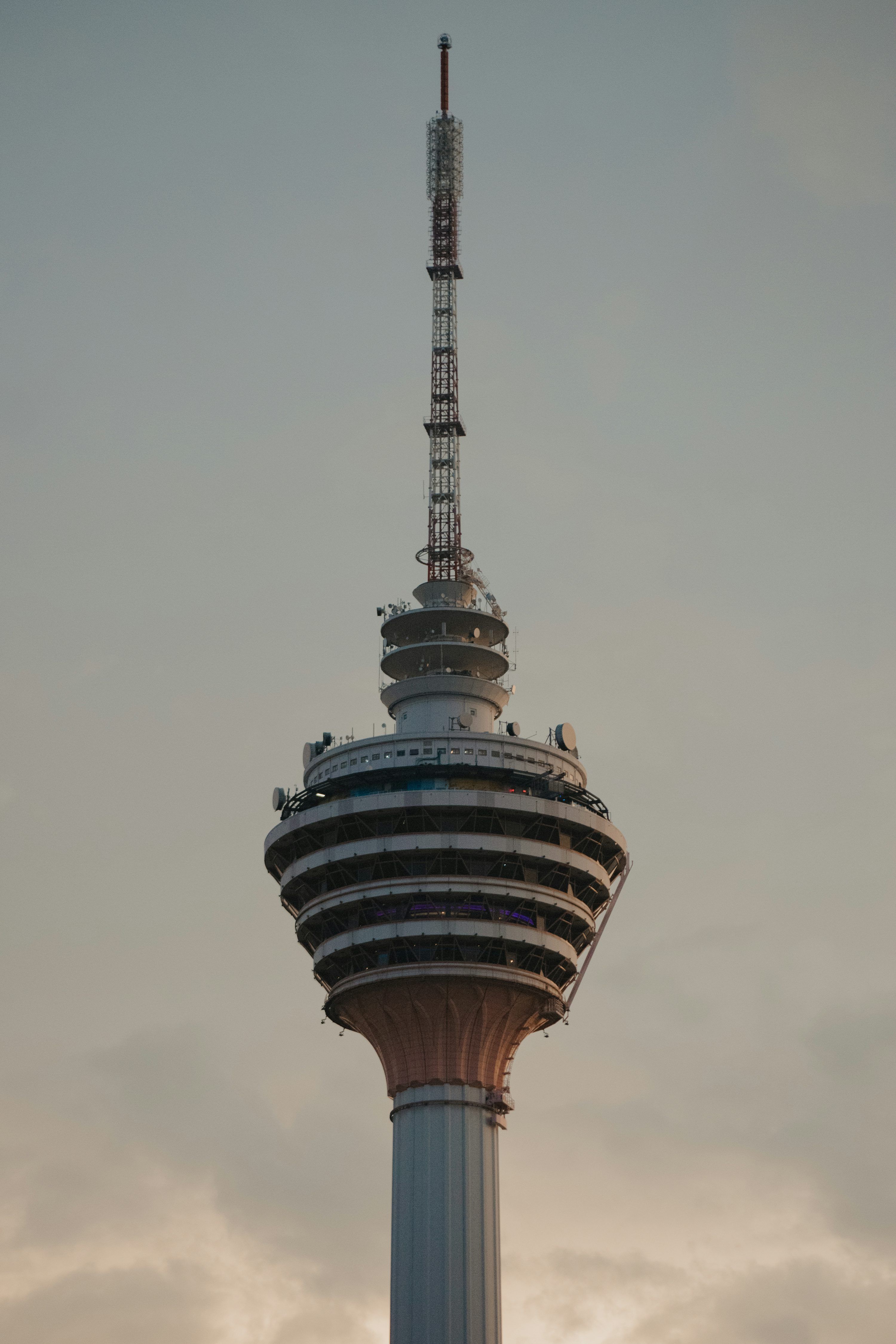 KL Tower Wallpapers - Top Free KL Tower Backgrounds - WallpaperAccess