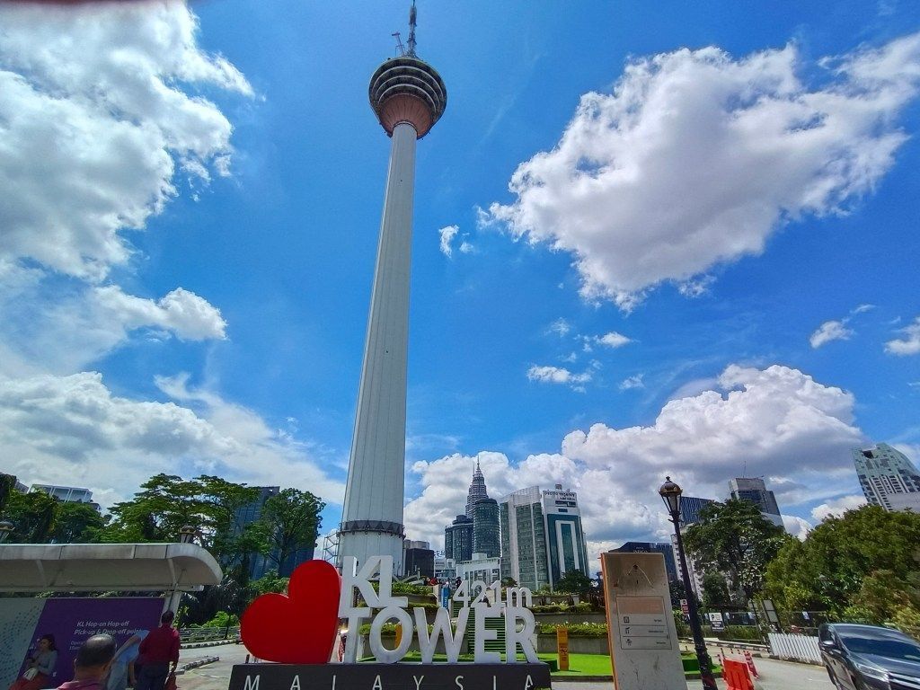 KL Tower Wallpapers - Top Free KL Tower Backgrounds - WallpaperAccess