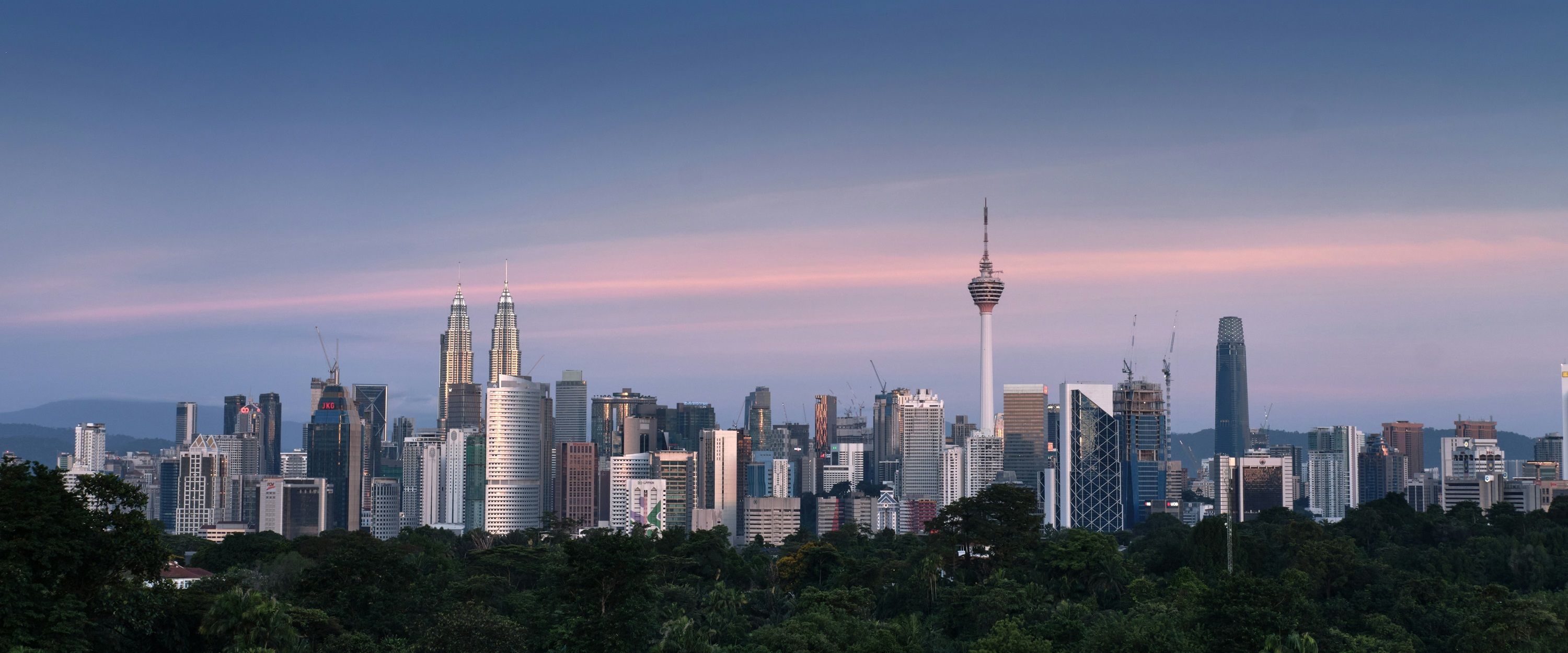 KL Tower Wallpapers - Top Free KL Tower Backgrounds - WallpaperAccess