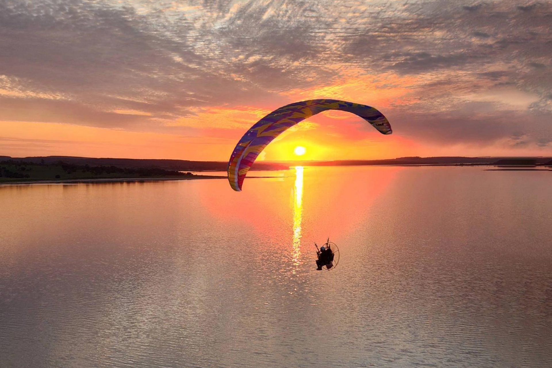 Paramotor Wallpapers - Top Free Paramotor Backgrounds - WallpaperAccess