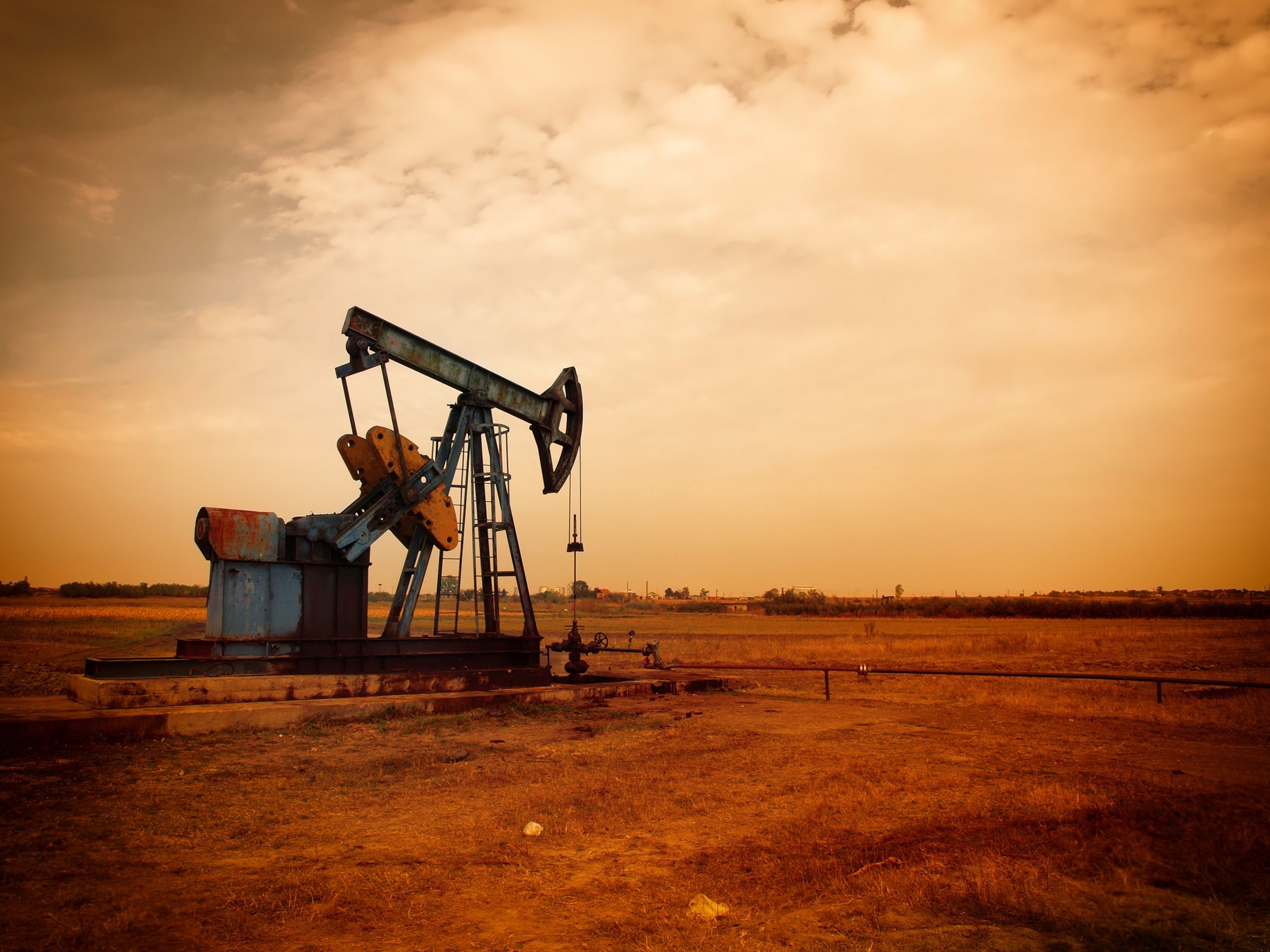 Oil Field Wallpapers - Top Free Oil Field Backgrounds - WallpaperAccess