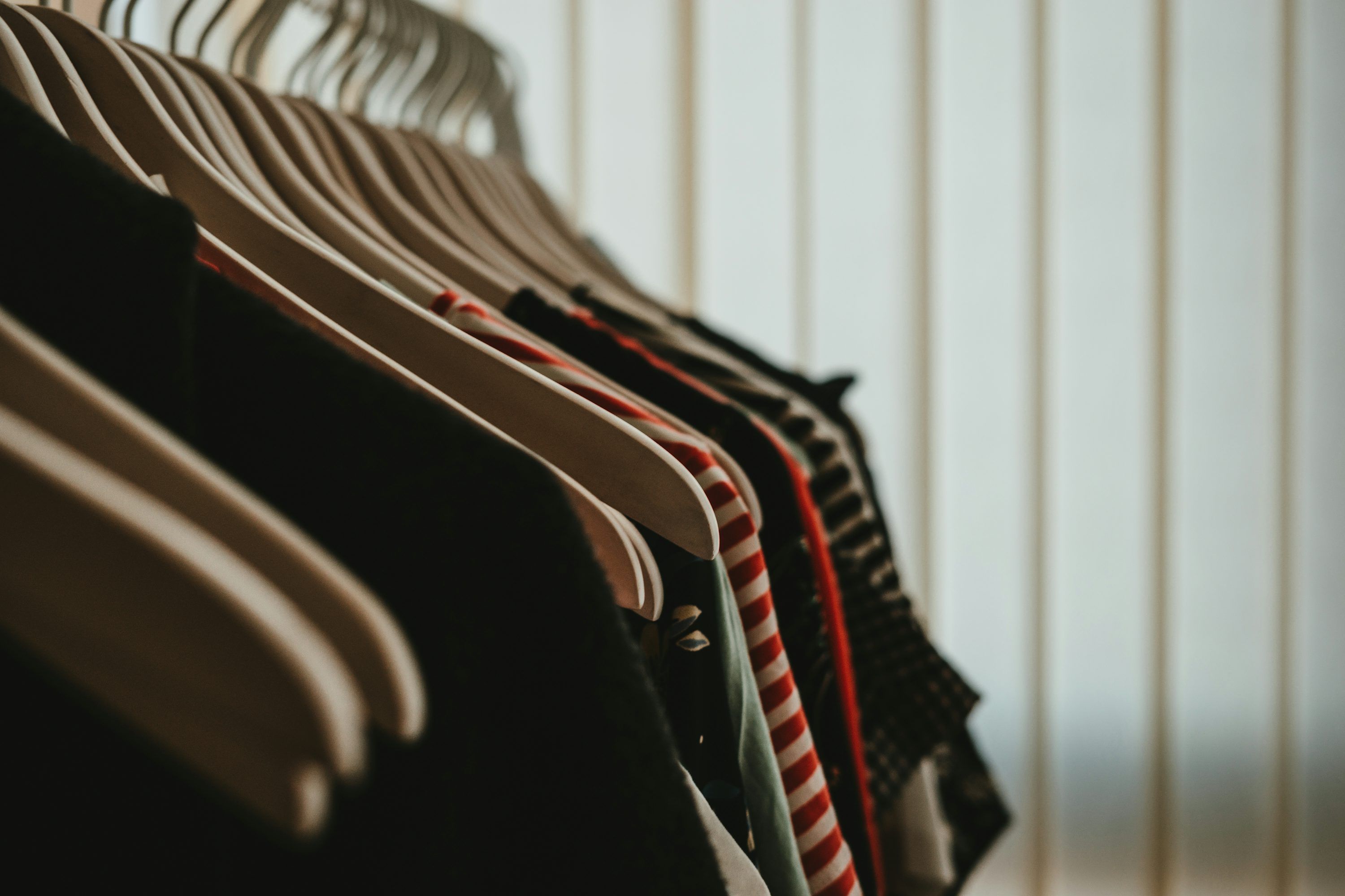Hanger Wallpapers - Top Free Hanger Backgrounds - WallpaperAccess