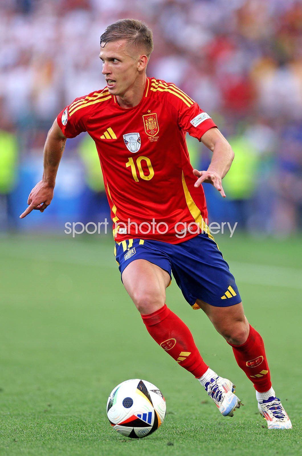 Dani Olmo Wallpapers - Top Free Dani Olmo Backgrounds - WallpaperAccess