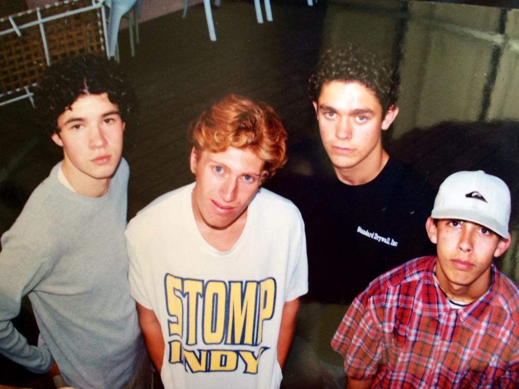 Vic Fuentes Wallpapers - Top Free Vic Fuentes Backgrounds - WallpaperAccess