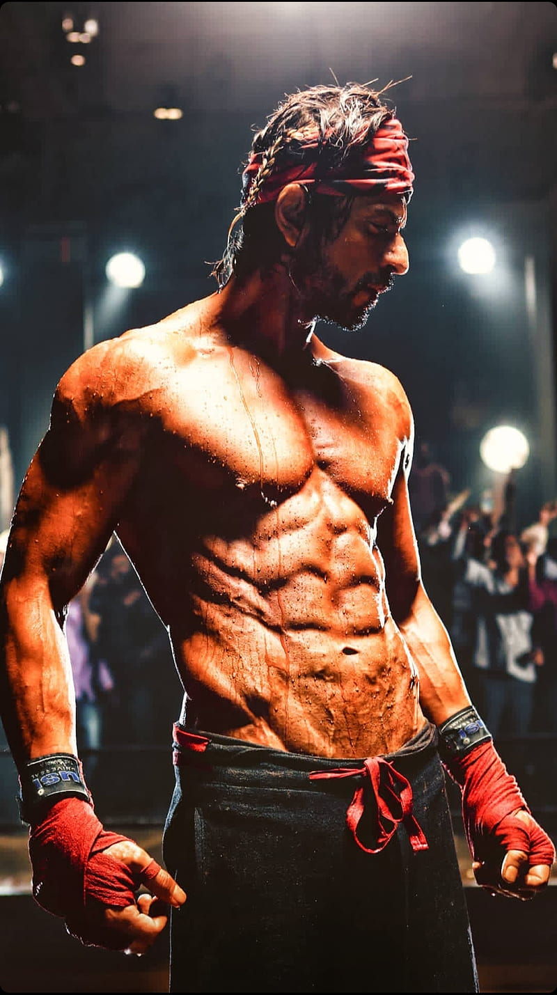 SRK Pose Wallpapers - Top Free SRK Pose Backgrounds - WallpaperAccess