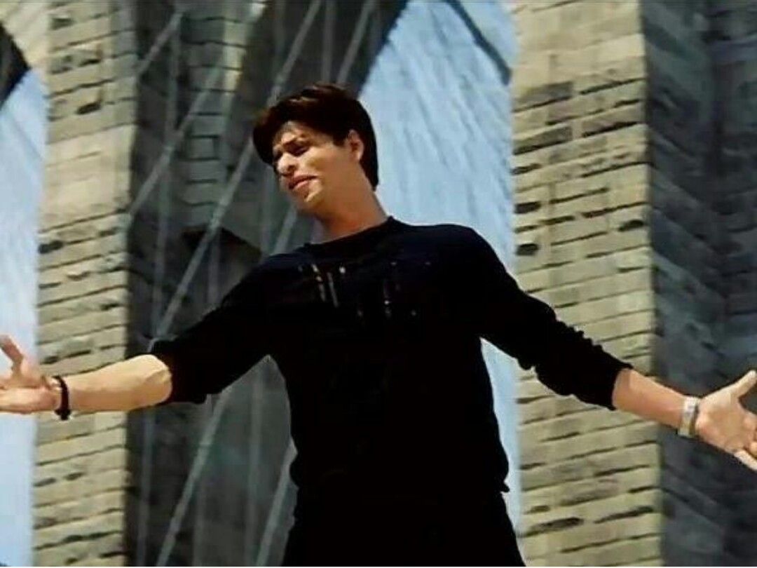 SRK Pose Wallpapers - Top Free SRK Pose Backgrounds - WallpaperAccess