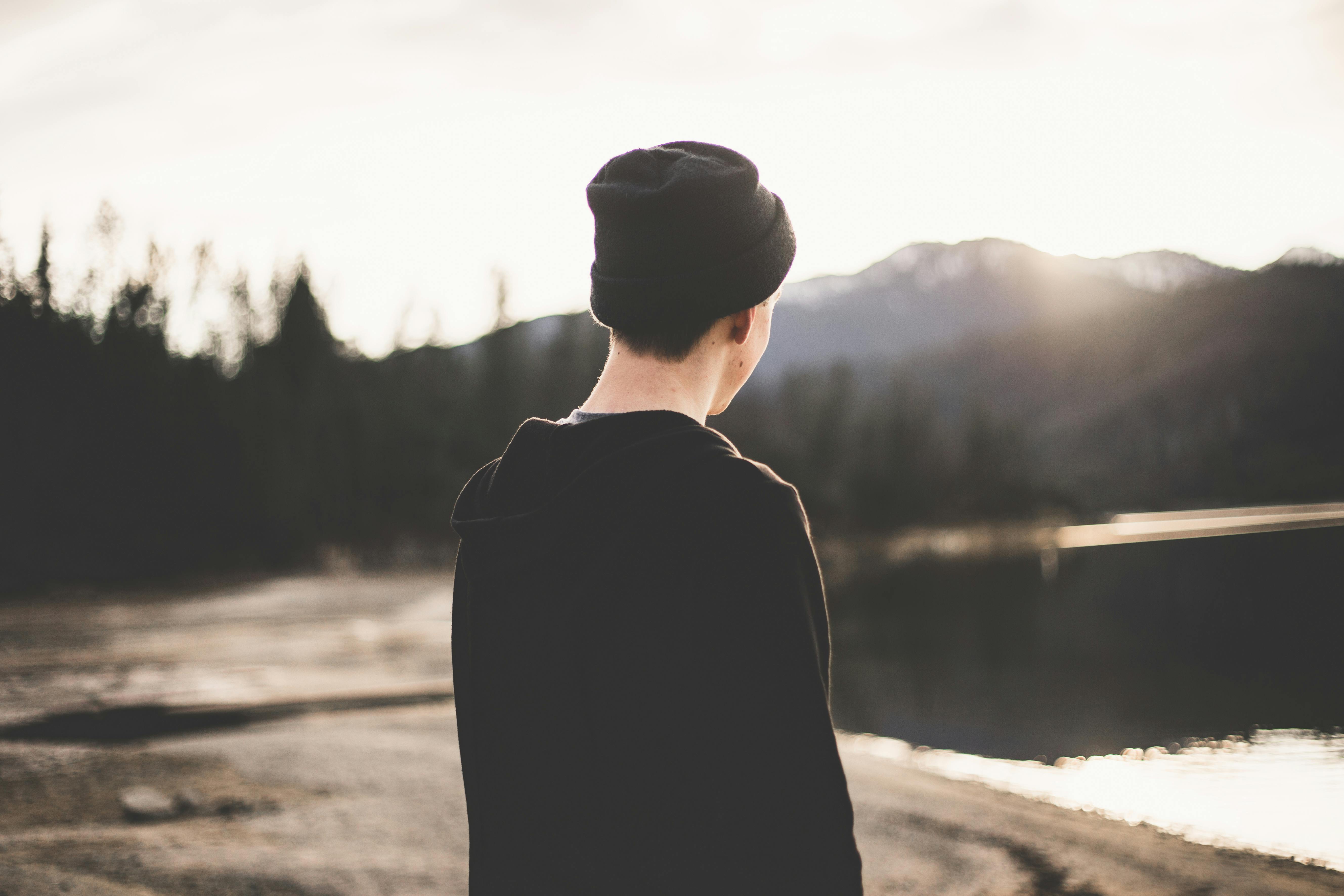 Alone Life Wallpapers - Top Free Alone Life Backgrounds - WallpaperAccess