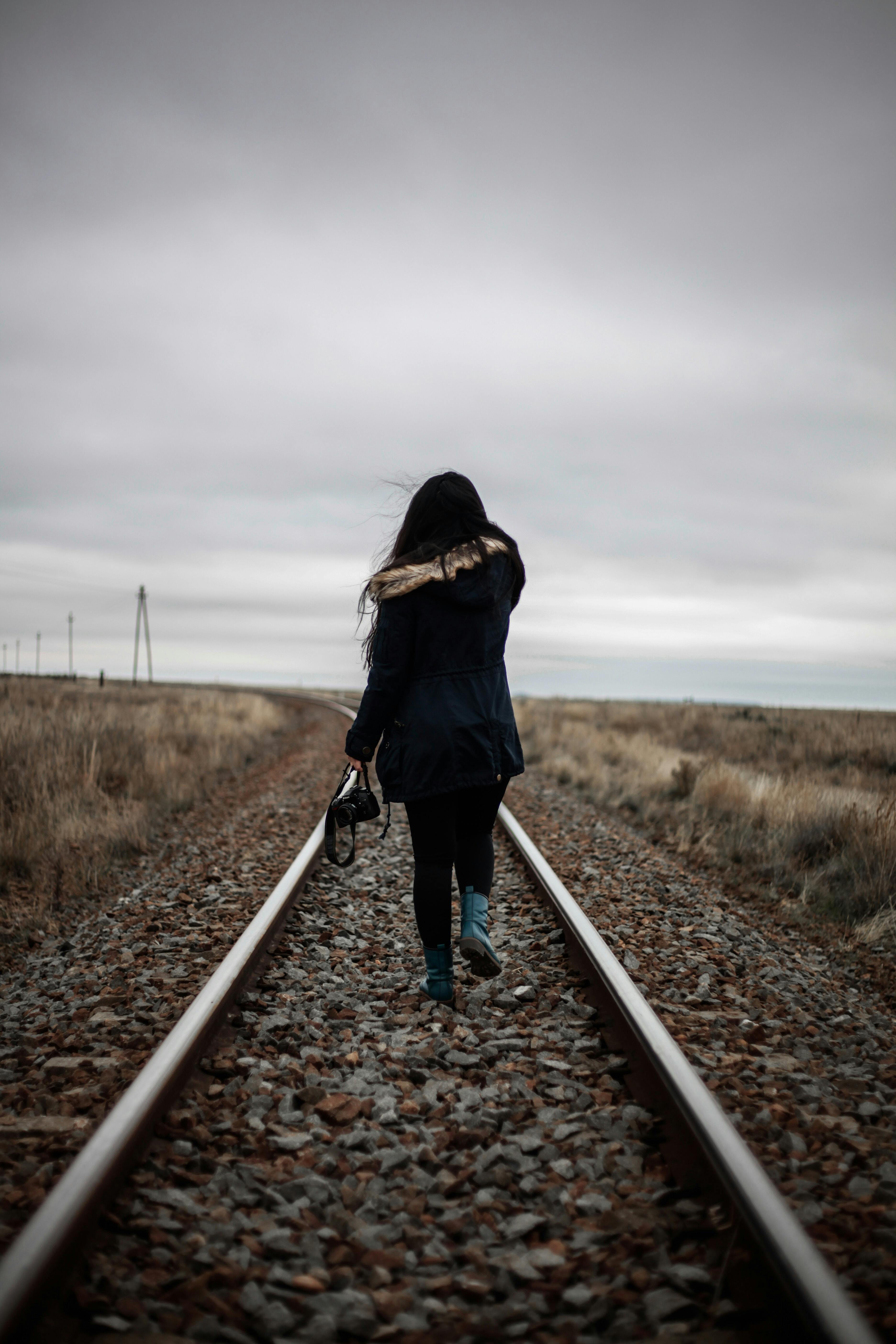 Alone Life Wallpapers - Top Free Alone Life Backgrounds - WallpaperAccess