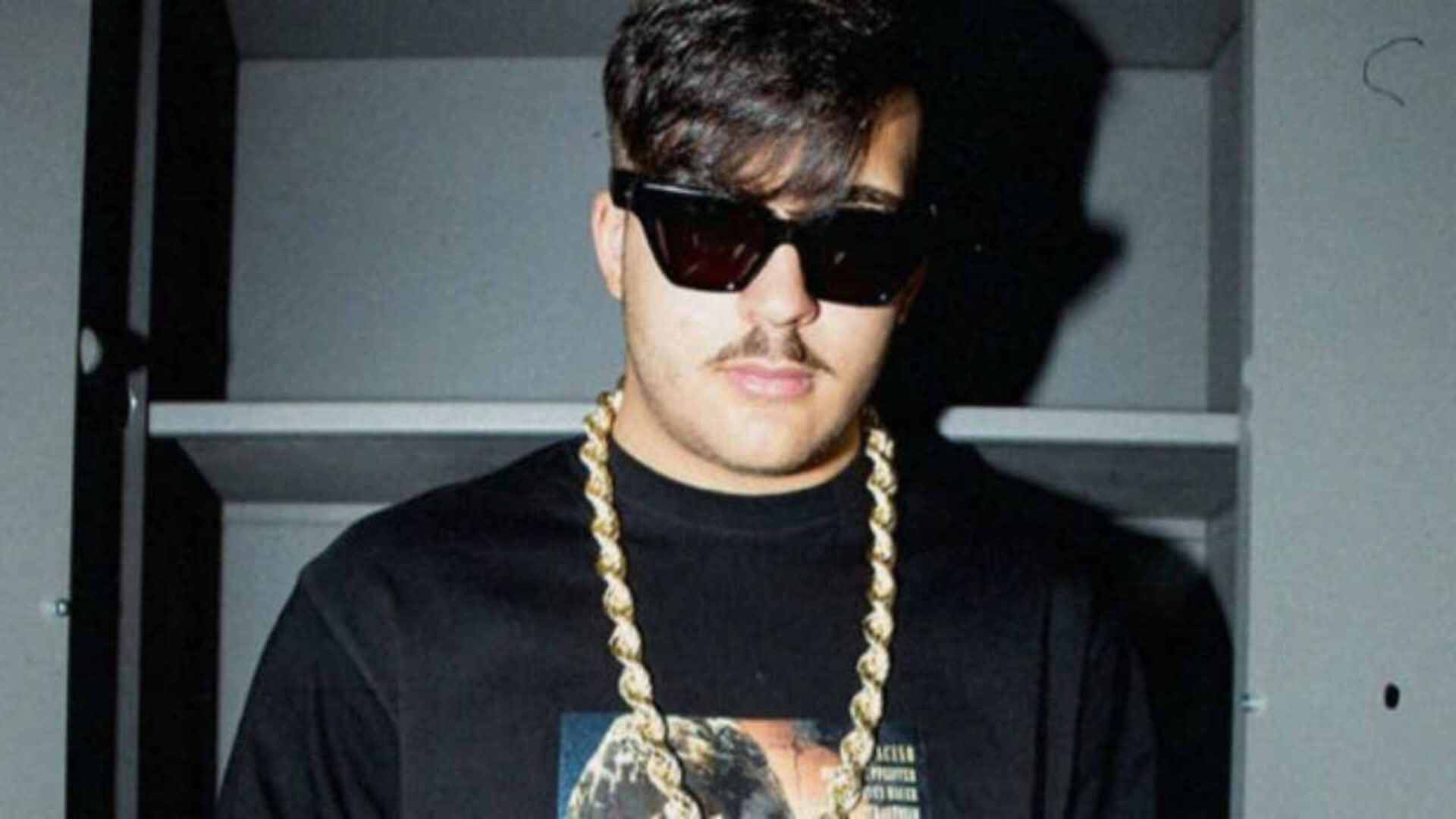 Geolier Wallpapers - Top Free Geolier Backgrounds - WallpaperAccess