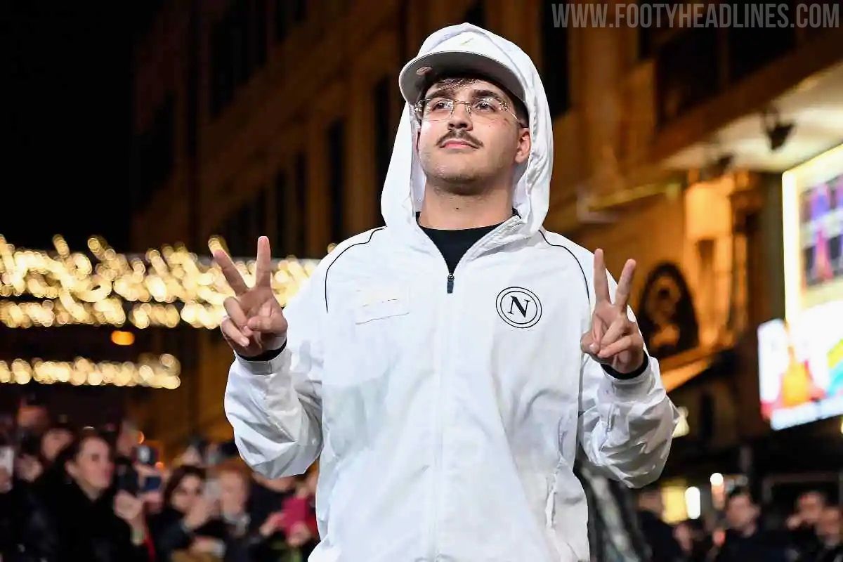 Geolier Wallpapers - Top Free Geolier Backgrounds - WallpaperAccess