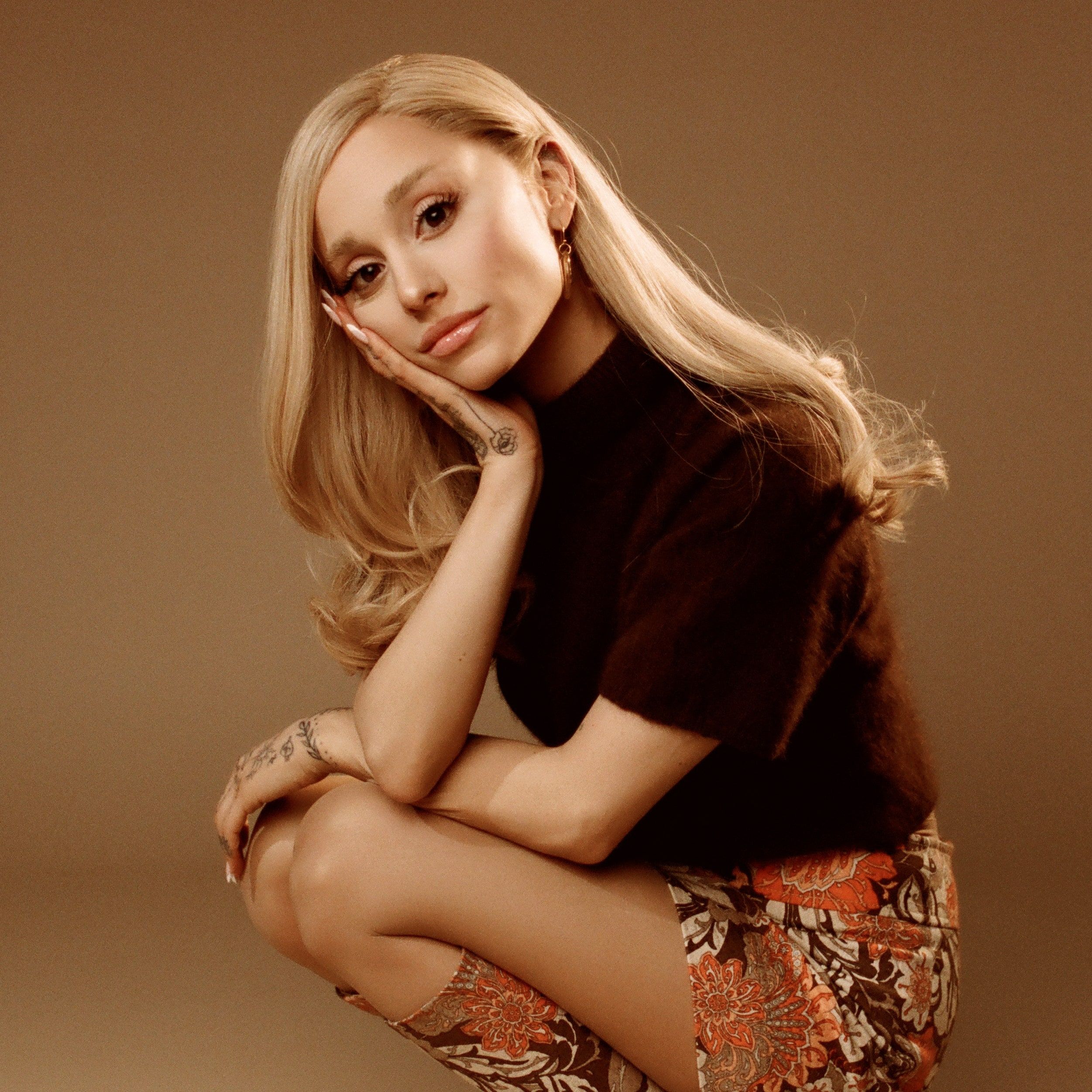 Ariana Grande Eternal Sunshine Wallpapers - Top Free Ariana Grande ...
