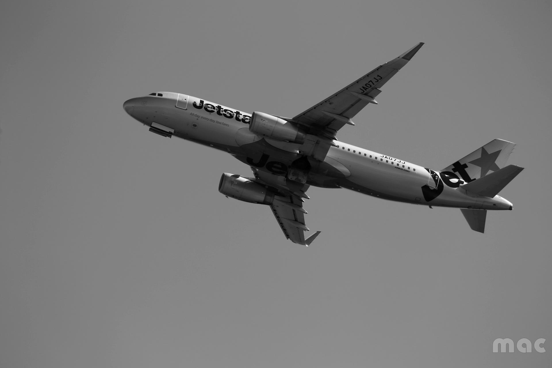 Airbus A320 Wallpapers - Top Free Airbus A320 Backgrounds - WallpaperAccess