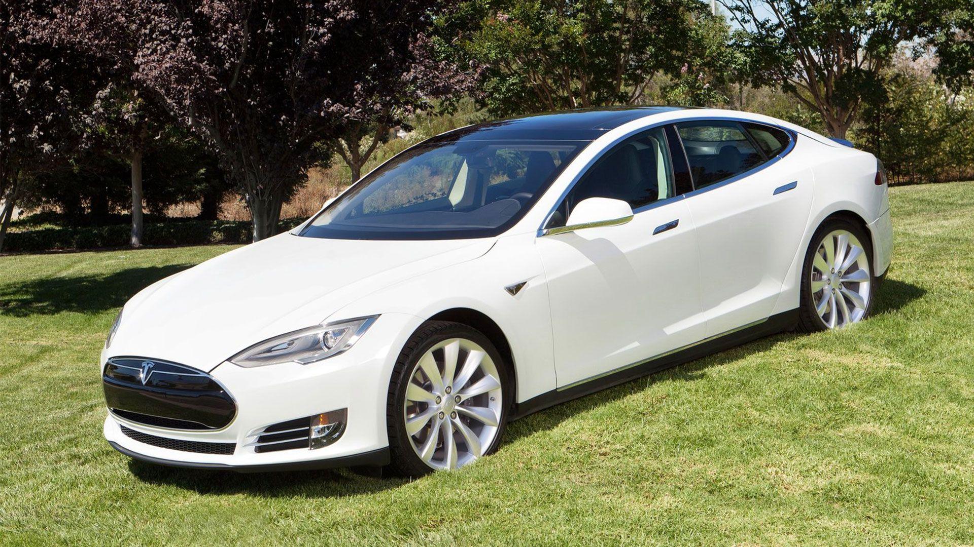 White Tesla Wallpapers - Top Free White Tesla Backgrounds - WallpaperAccess