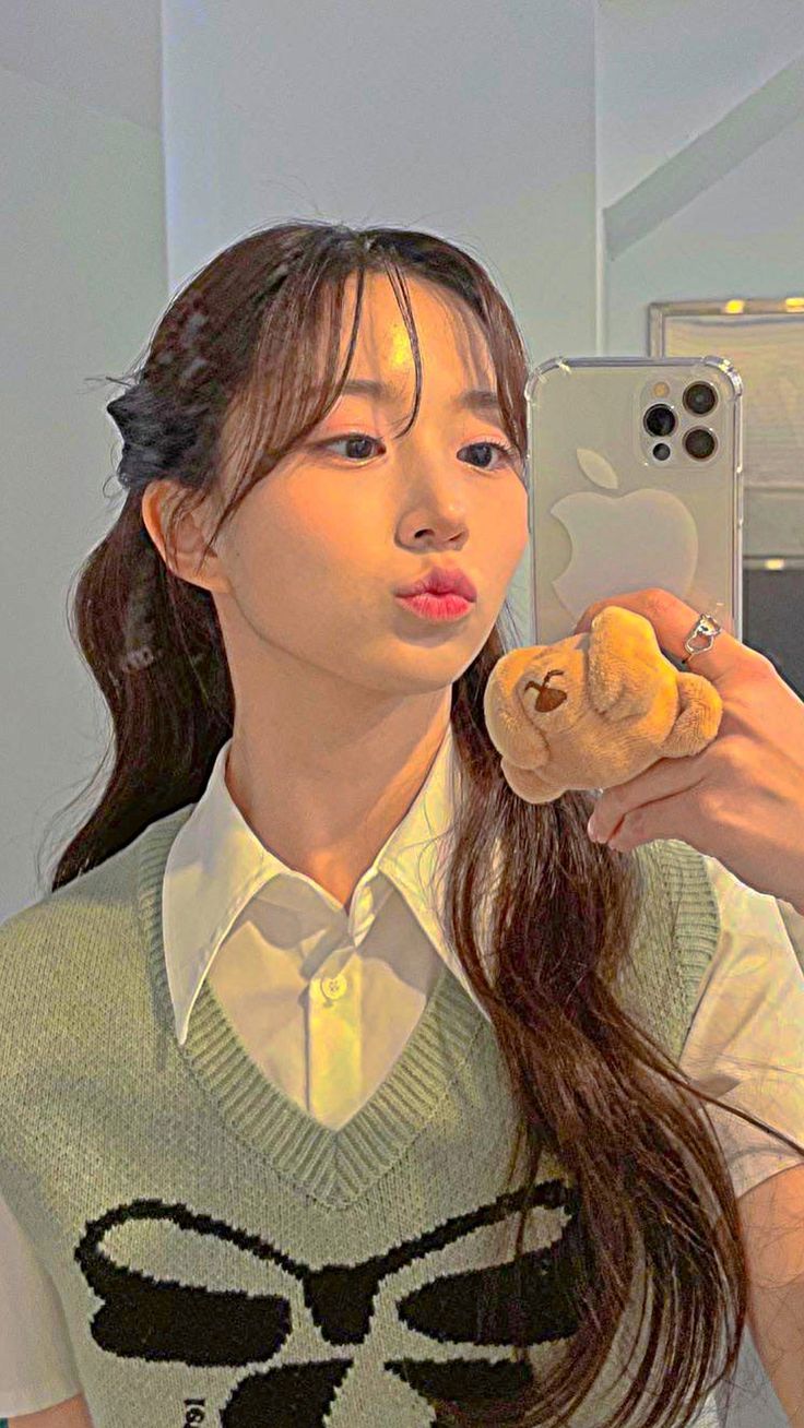 Haewon Wallpapers - Top Free Haewon Backgrounds - WallpaperAccess