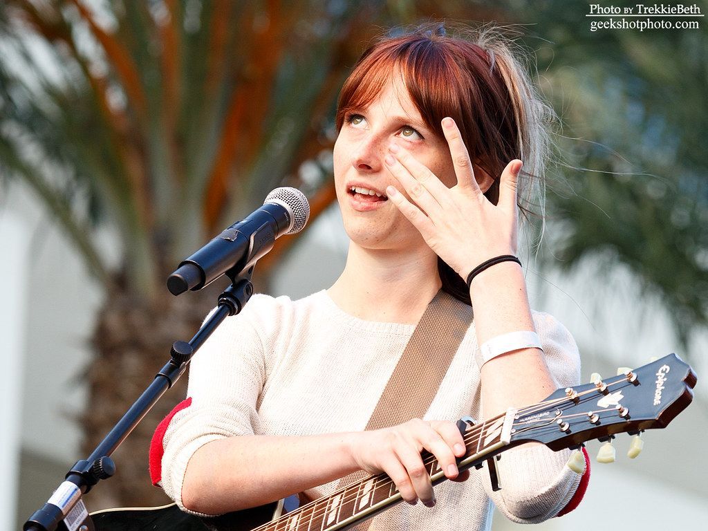 Tessa Violet Wallpapers - Top Free Tessa Violet Backgrounds ...