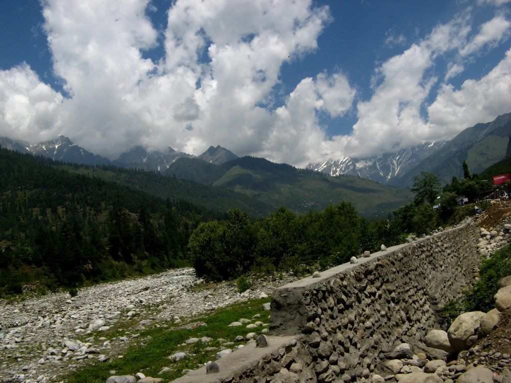 Kullu Wallpapers - Top Free Kullu Backgrounds - WallpaperAccess