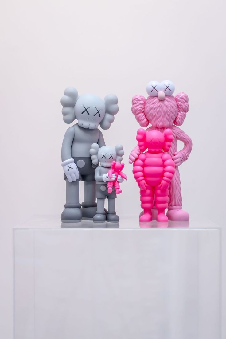 Kaws Family Wallpapers - Top Free Kaws Family Backgrounds - WallpaperAccess