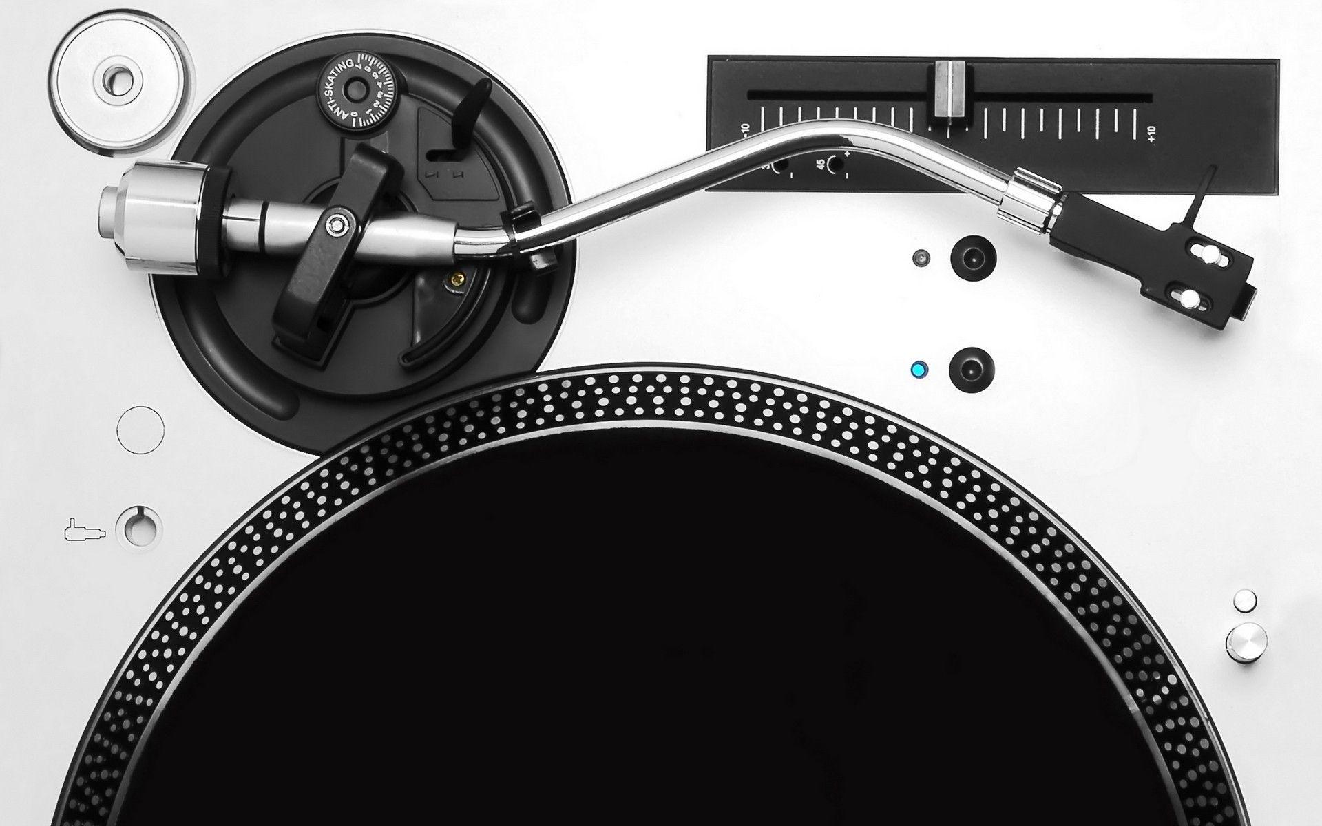 Turntables Wallpapers - Top Free Turntables Backgrounds - WallpaperAccess