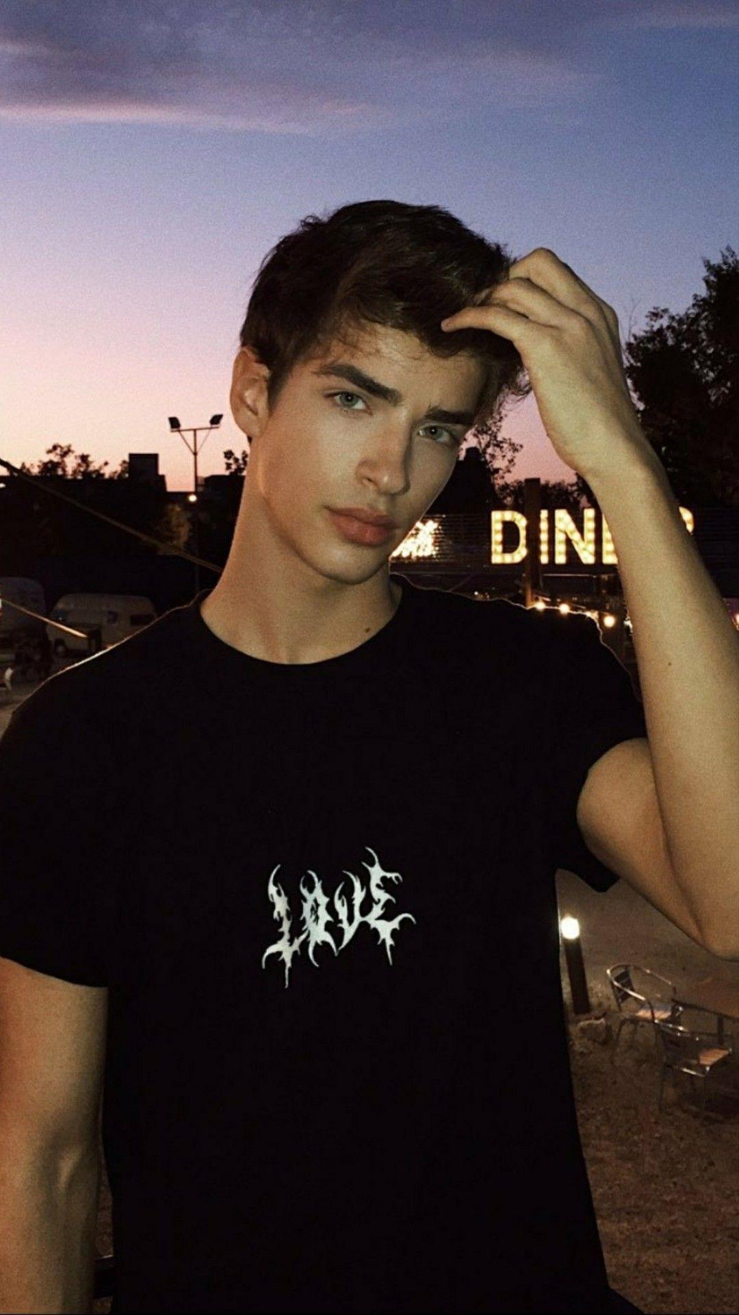 Manu Rios Wallpapers - Top Free Manu Rios Backgrounds - WallpaperAccess