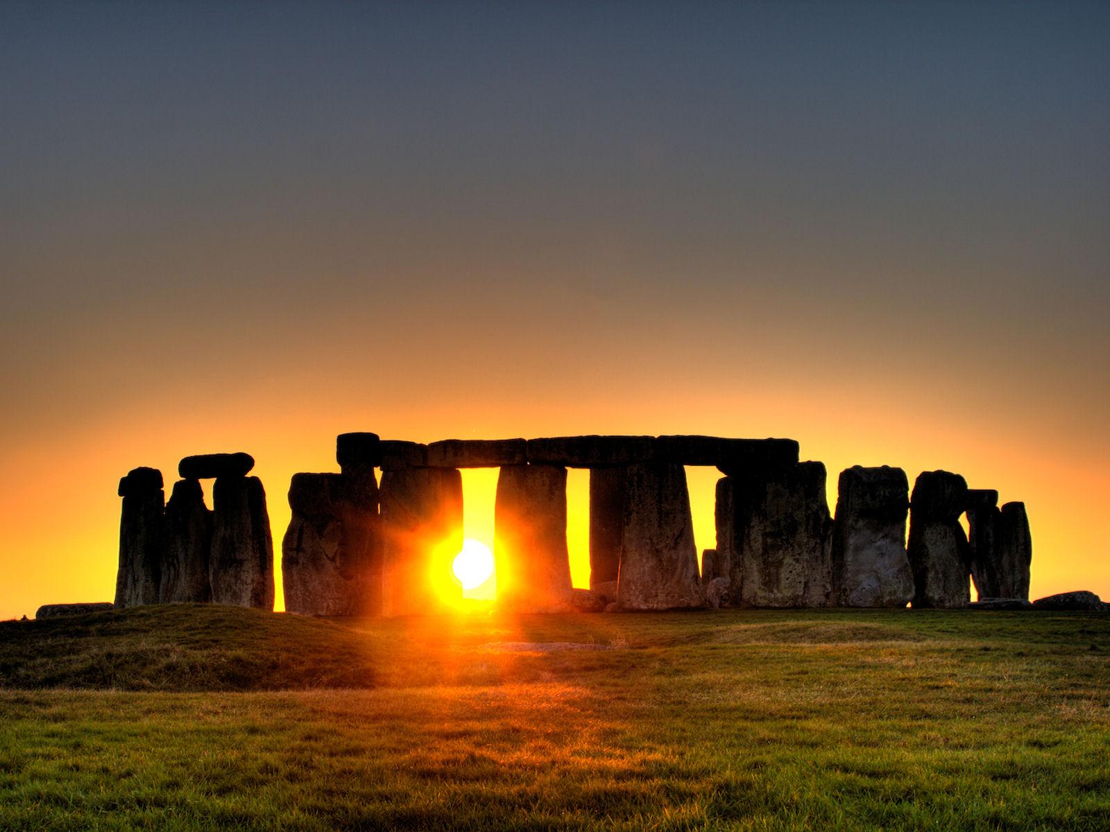 Stonehenge Wallpapers - Top Free Stonehenge Backgrounds - WallpaperAccess