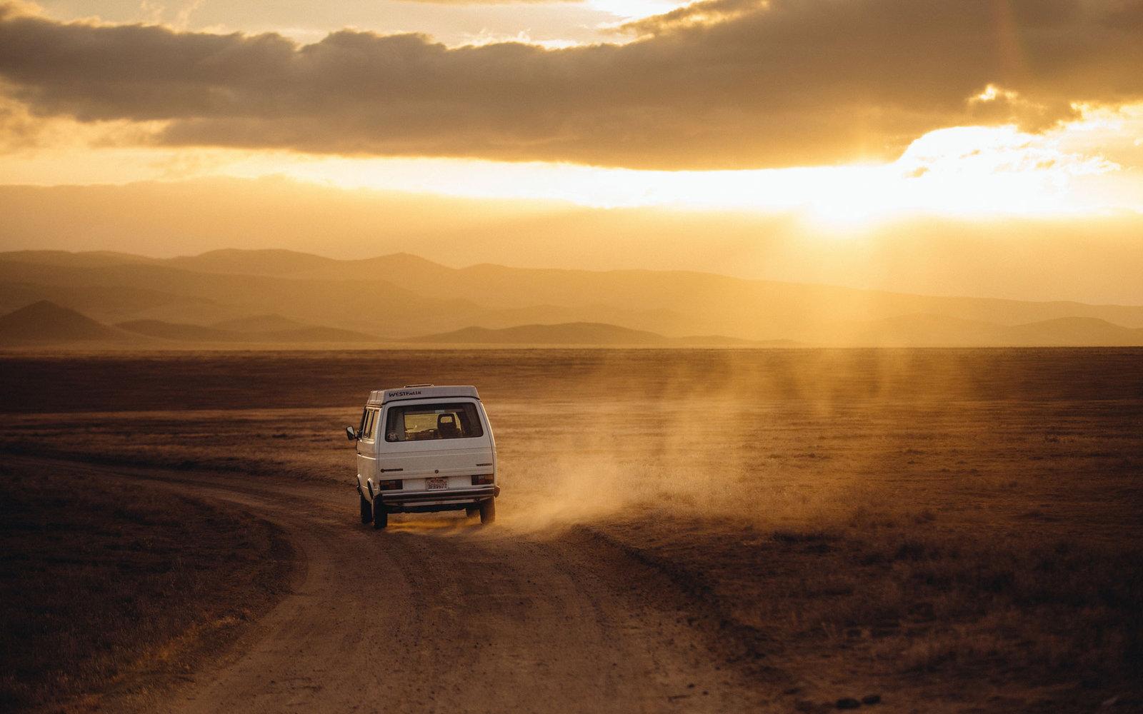 Van Life Wallpapers - Top Free Van Life Backgrounds - WallpaperAccess