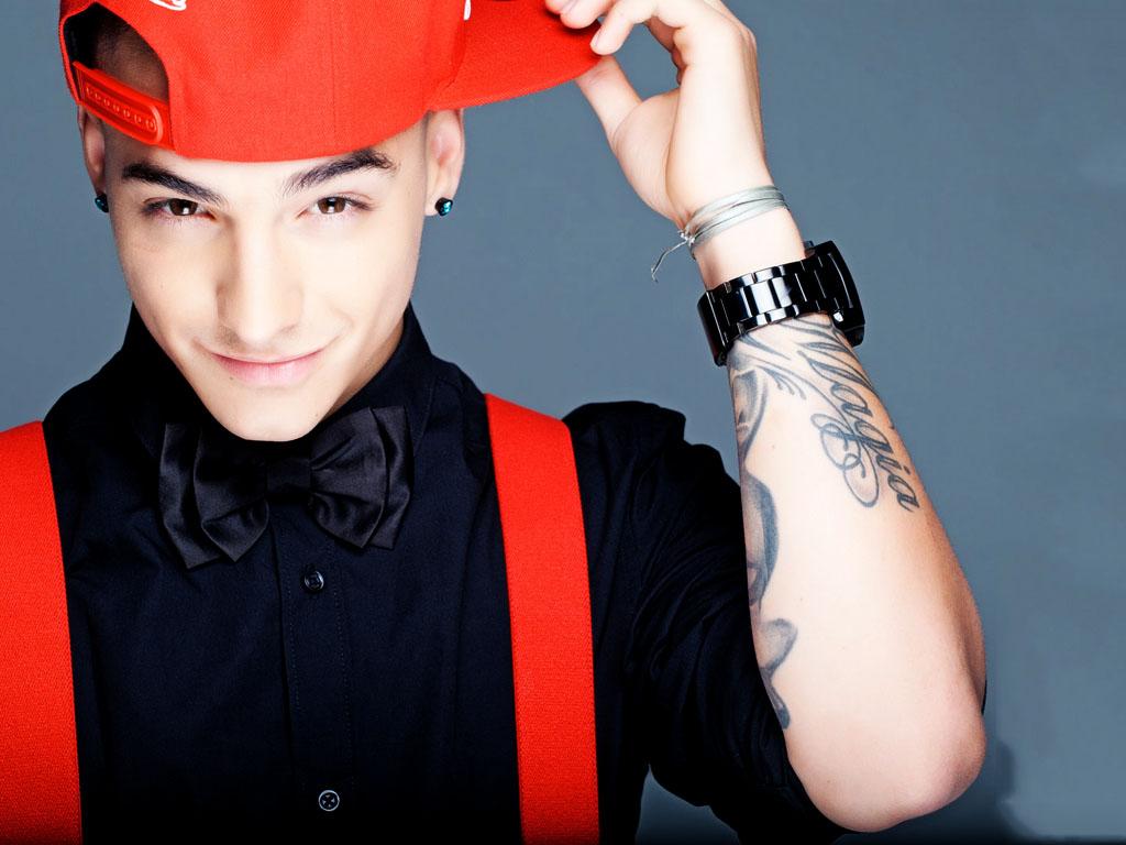 Maluma Wallpapers - Top Free Maluma Backgrounds - WallpaperAccess