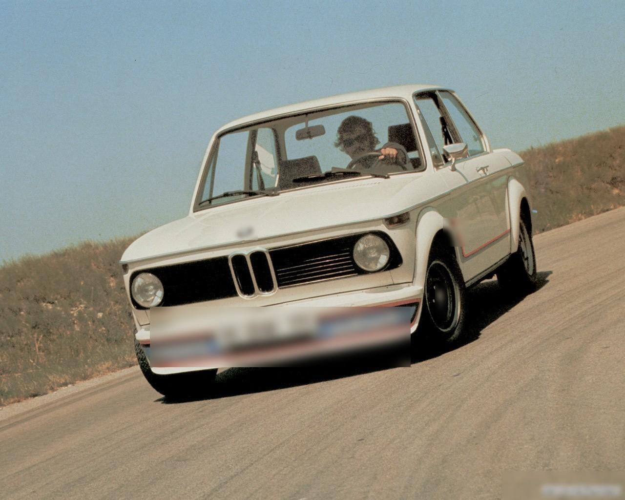BMW 2002 Wallpapers - Top Free BMW 2002 Backgrounds - WallpaperAccess