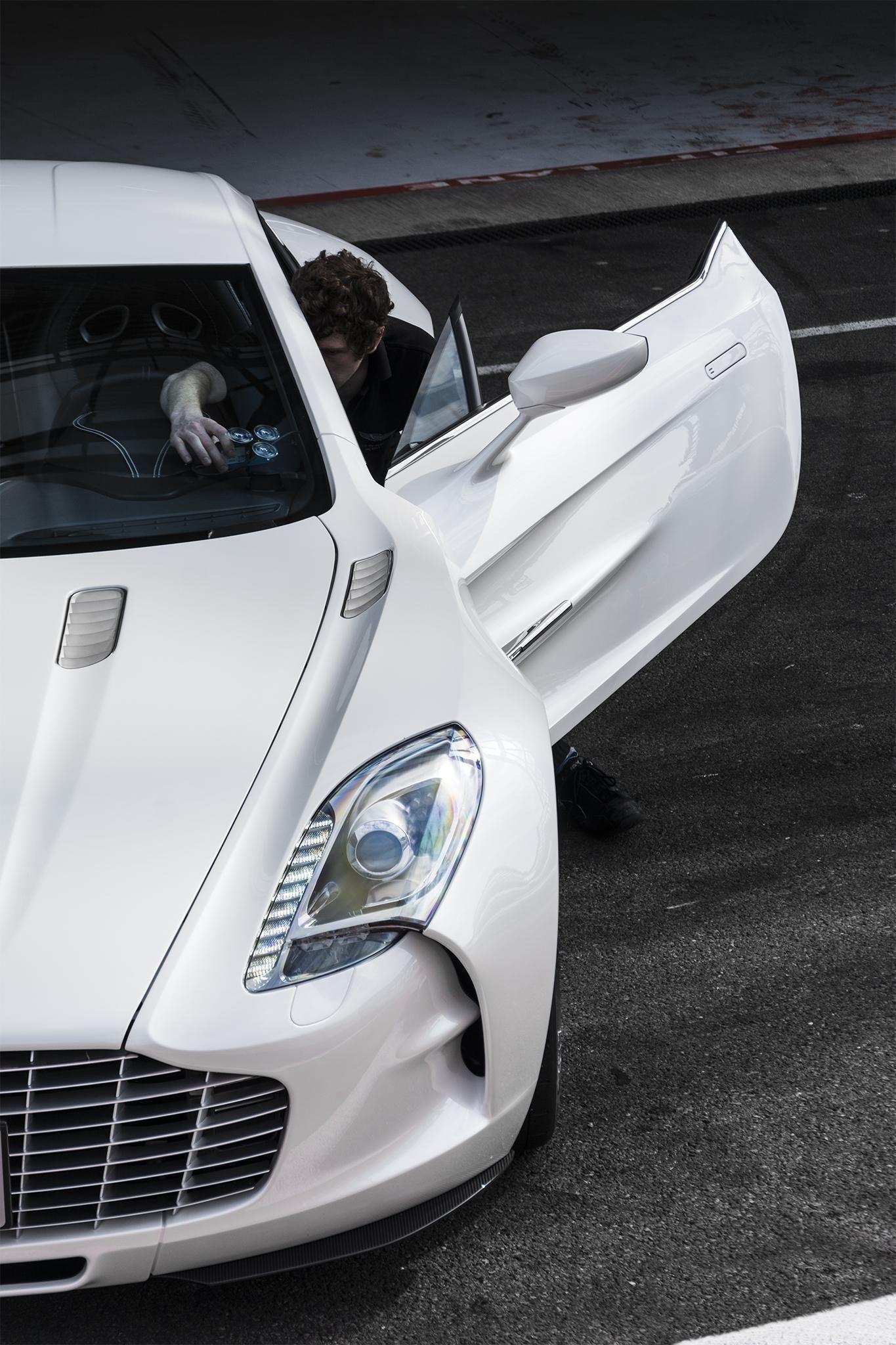 Aston Martin One-77 Wallpapers - Top Free Aston Martin One-77 ...