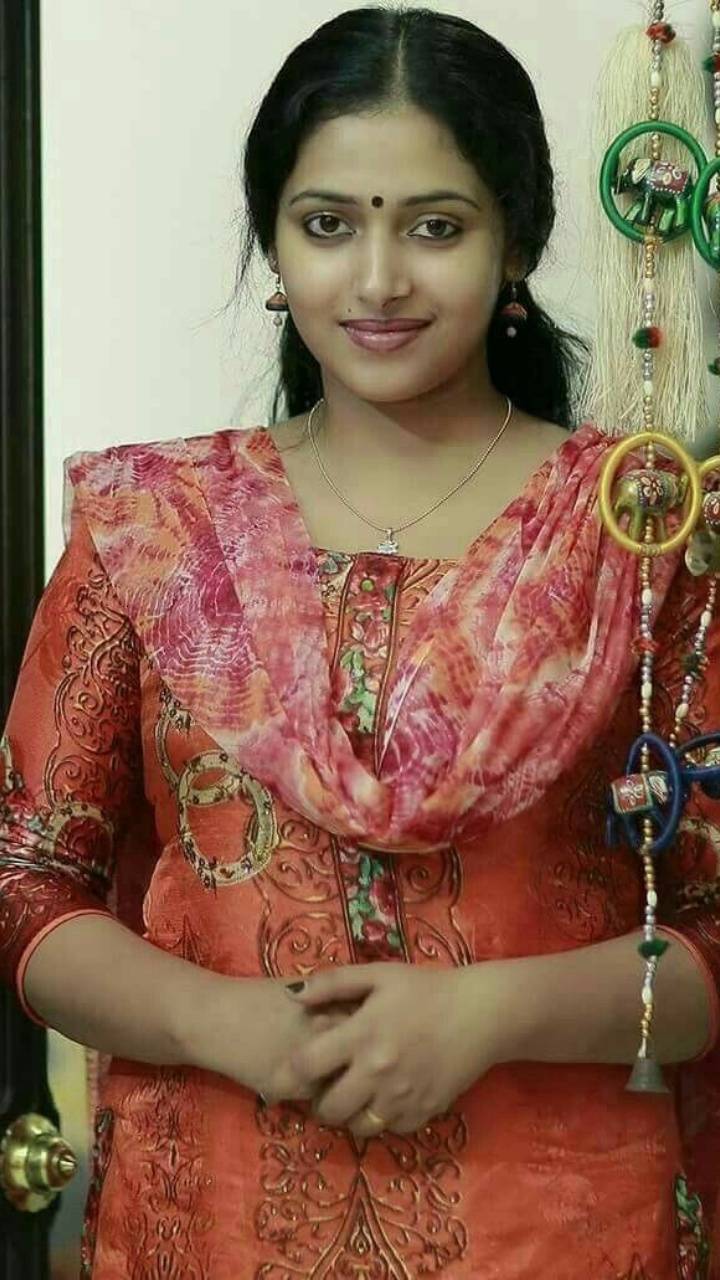 Anu Sithara Wallpapers - Top Free Anu Sithara Backgrounds - WallpaperAccess