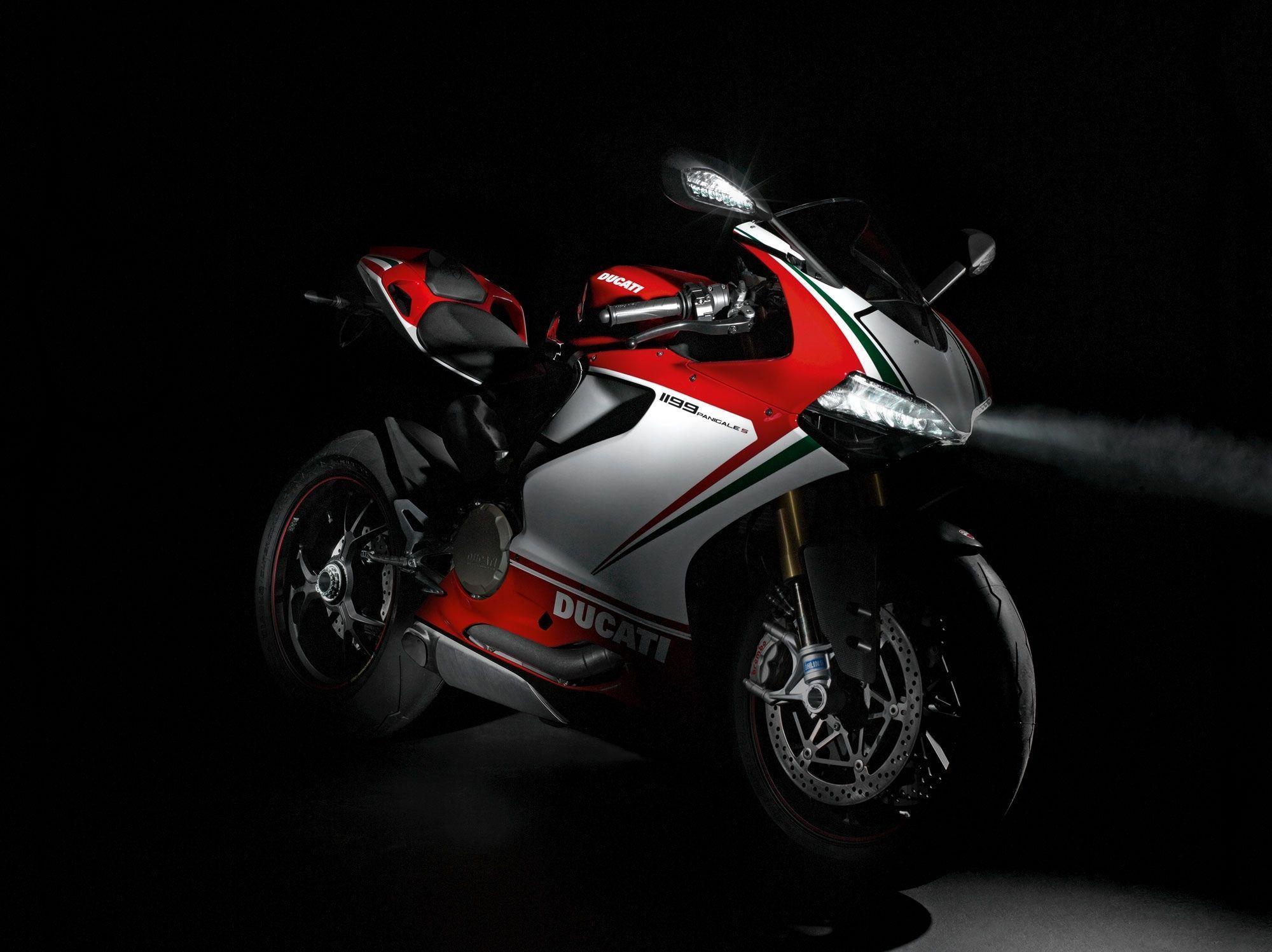 Super Bikes Wallpapers - Top Free Super Bikes Backgrounds - WallpaperAccess