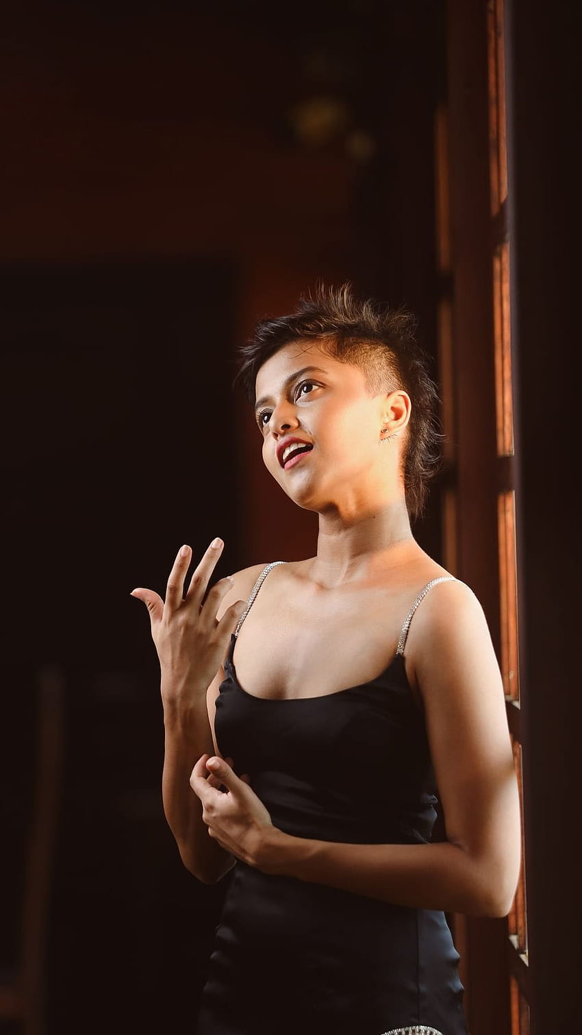 Yohani Wallpapers - Top Free Yohani Backgrounds - WallpaperAccess