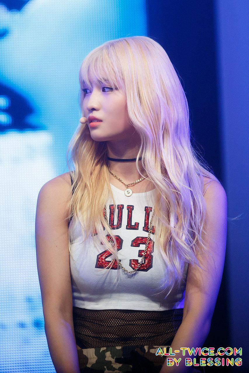 Twice Momo Wallpapers - Top Free Twice Momo Backgrounds - WallpaperAccess