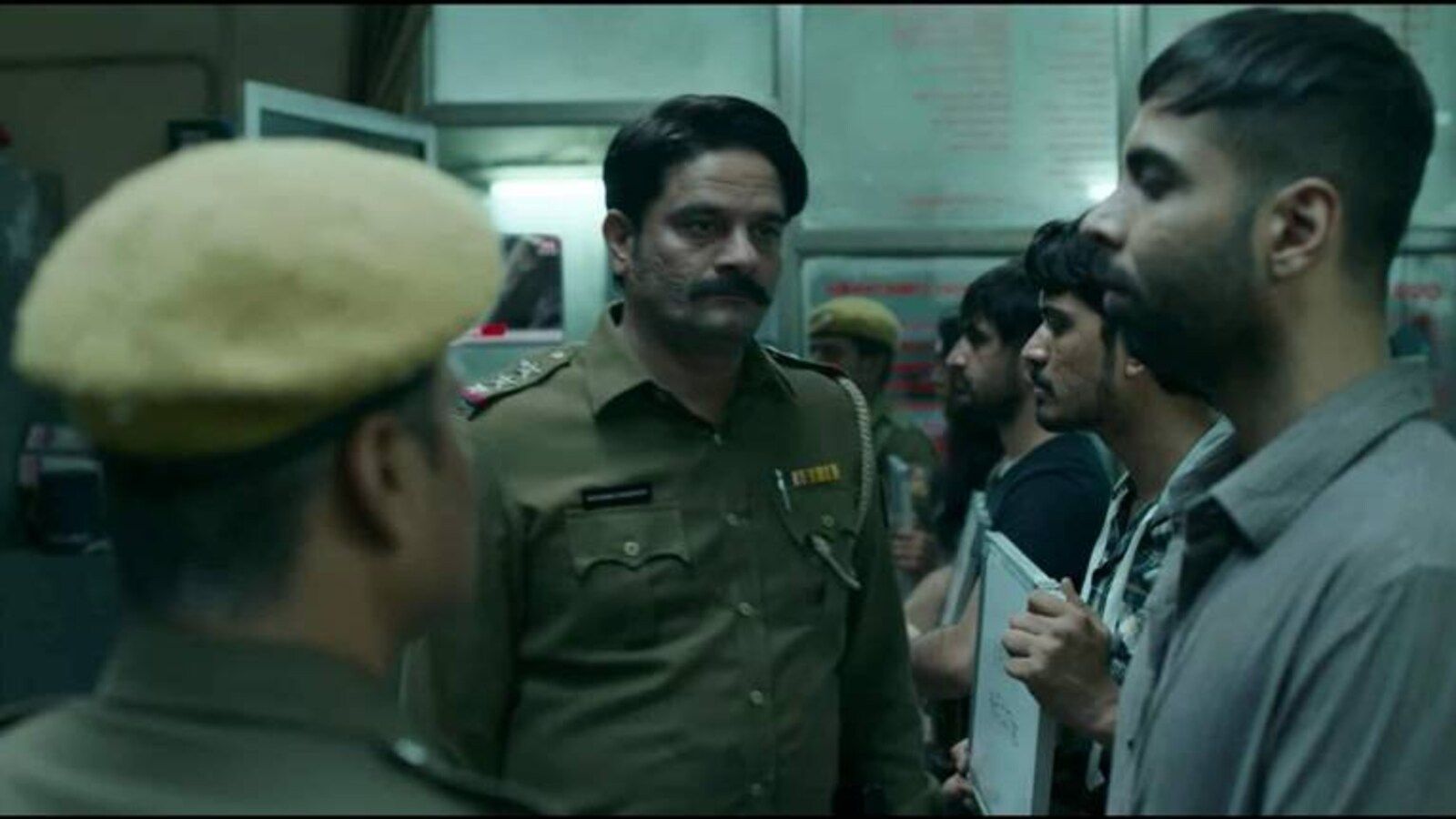 Paatal Lok Wallpapers - Top Free Paatal Lok Backgrounds - WallpaperAccess