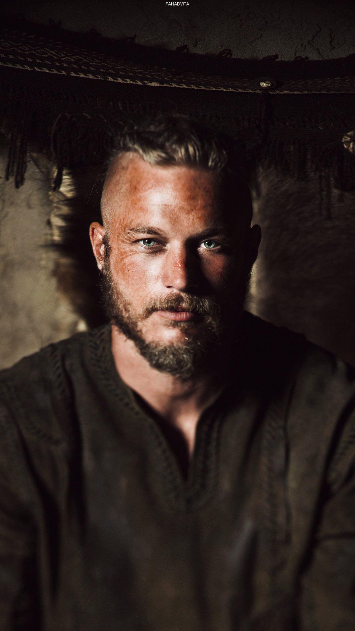 Vikings Ragnar Wallpapers - Top Free Vikings Ragnar Backgrounds ...