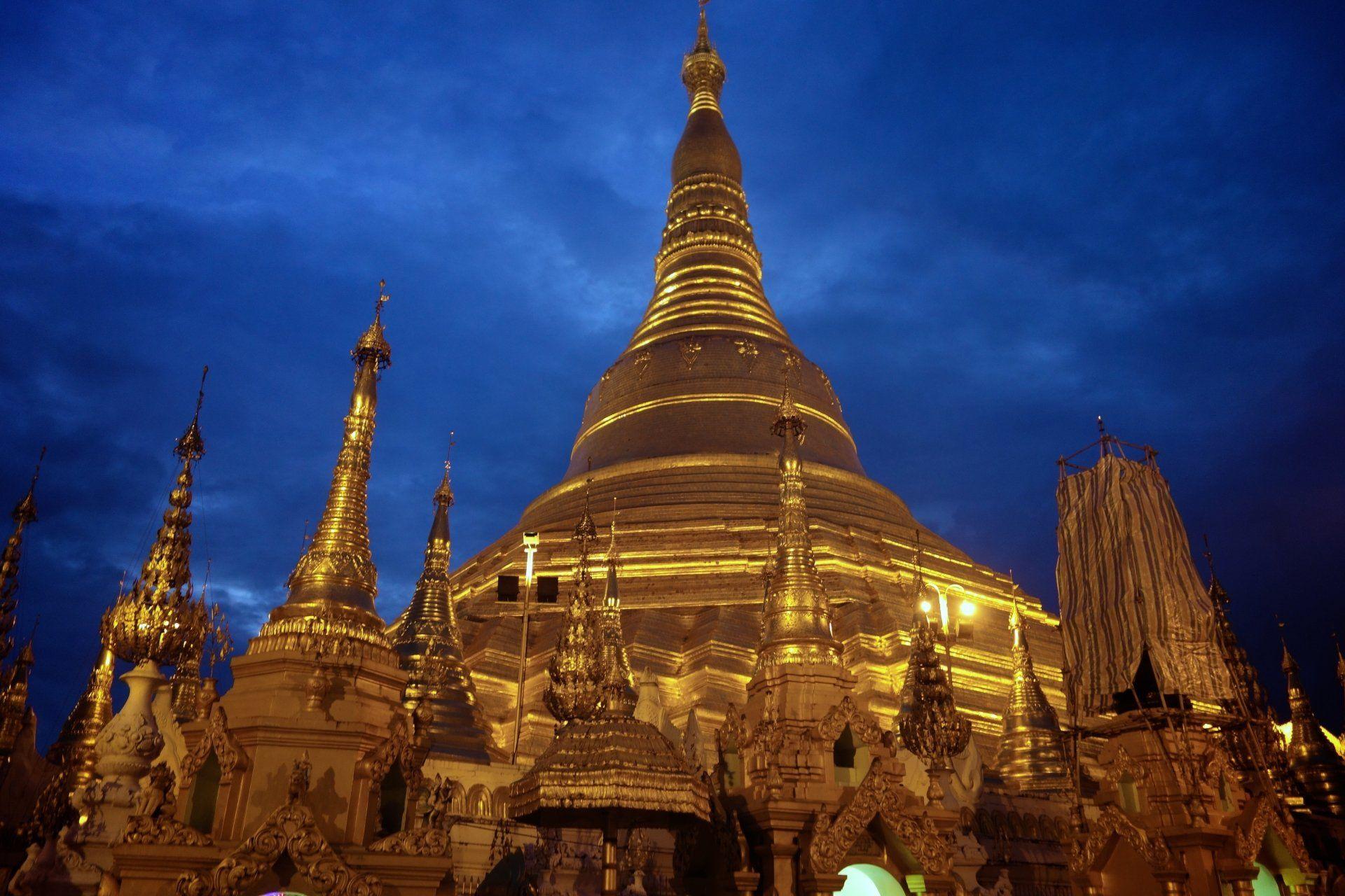Yangon Wallpapers - Top Free Yangon Backgrounds - WallpaperAccess