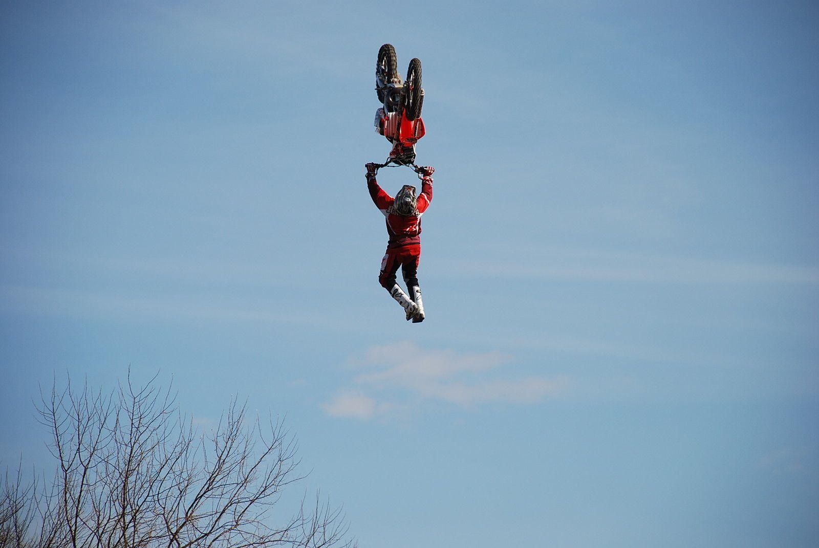 Backflip Wallpapers - Top Free Backflip Backgrounds - WallpaperAccess