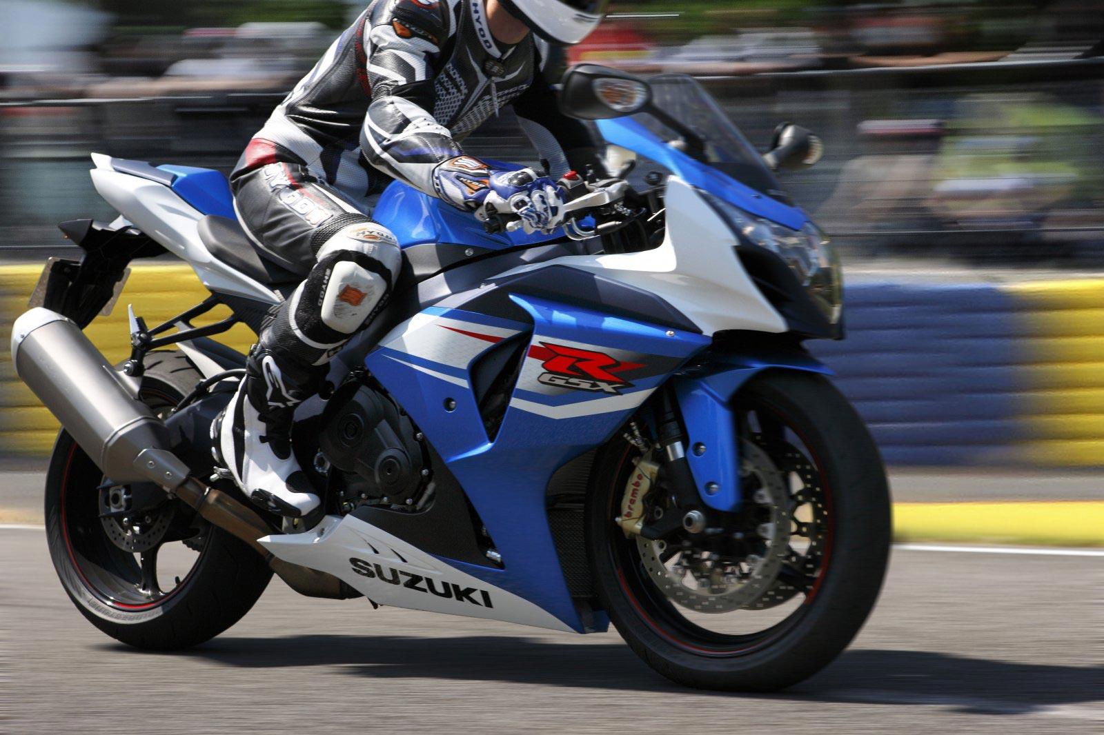 Suzuki GSXR Wallpapers - Top Free Suzuki GSXR Backgrounds - WallpaperAccess